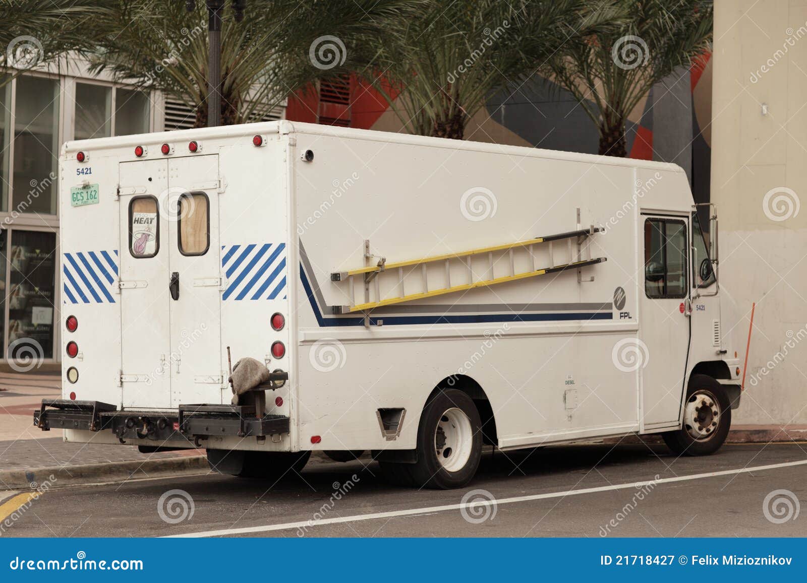 FPL work truck editorial photography. Image of vehicle - 21718427