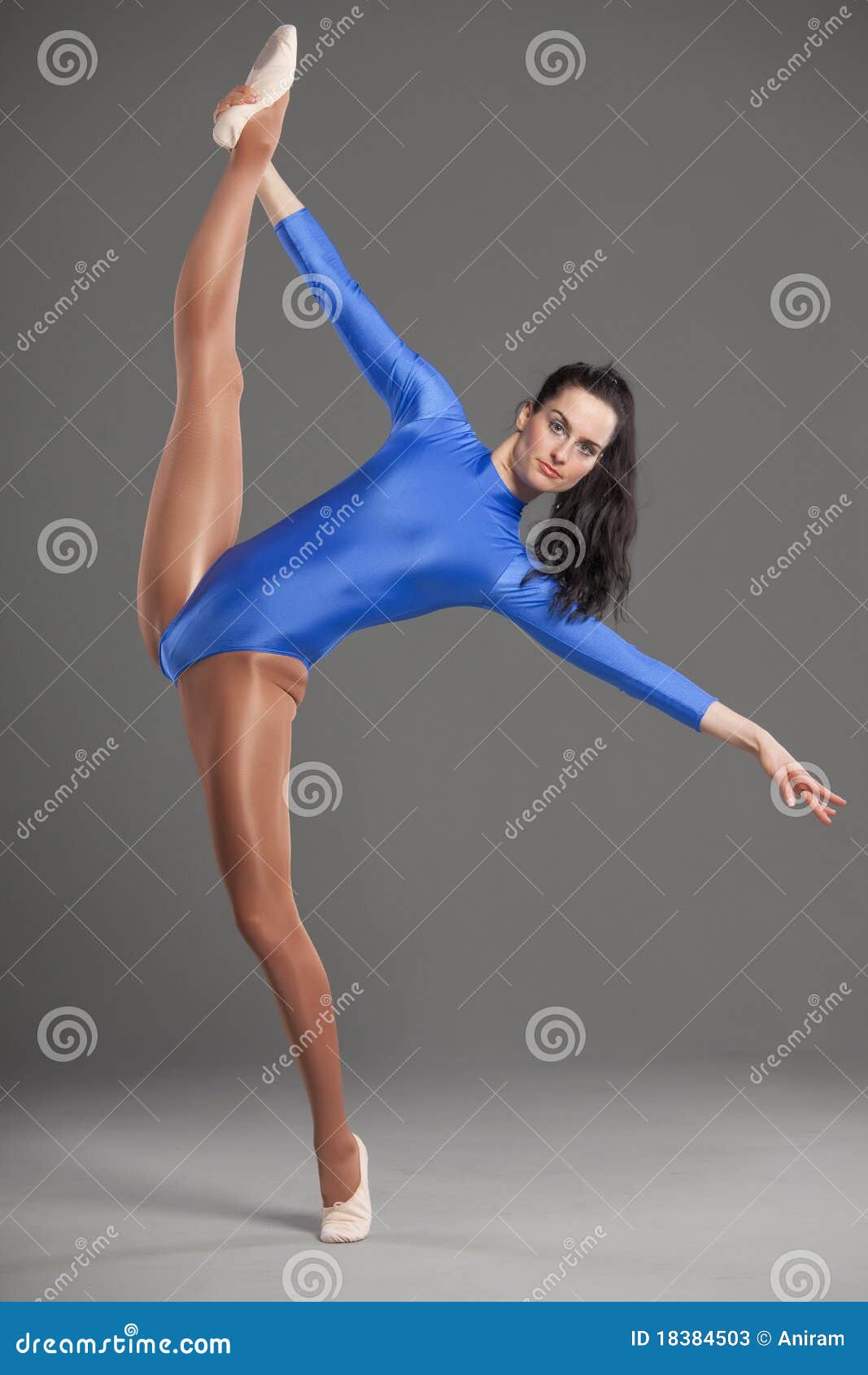 Fracturas del ballet imagen de archivo. Imagen de aptitud - 18384503