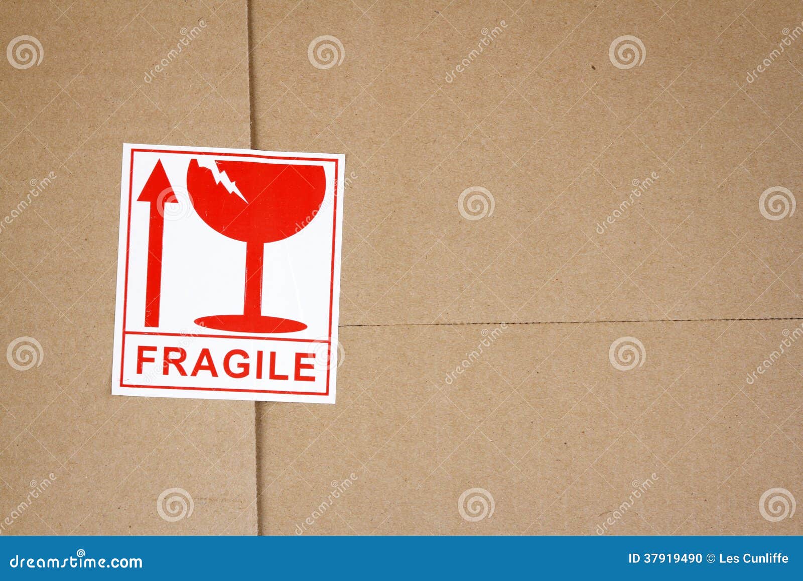 Fragile photo stock. Image du exportation, collant, carton - 37919490