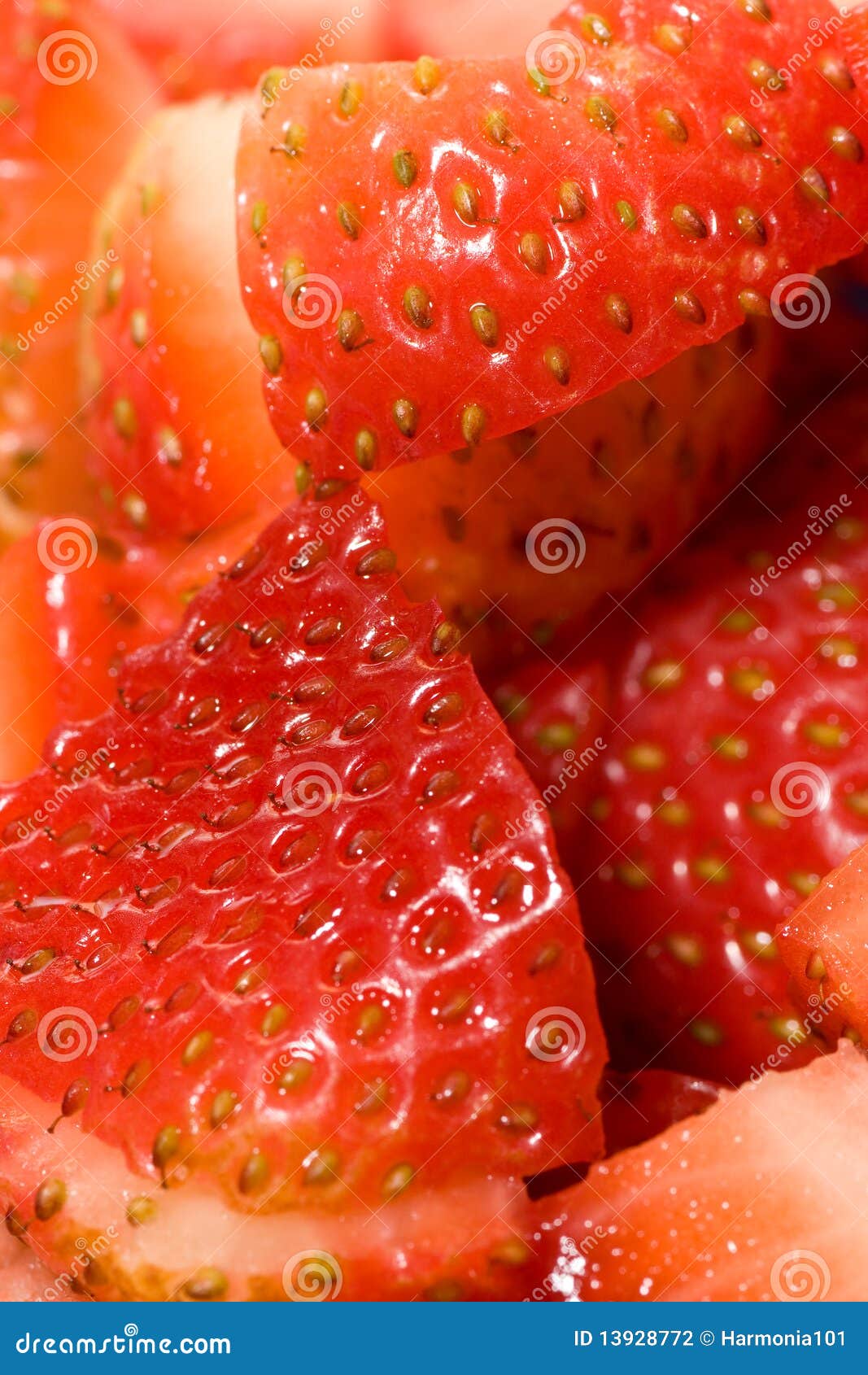 Fragola fotografia stock. Immagine di bianco, sfondo - 13928772