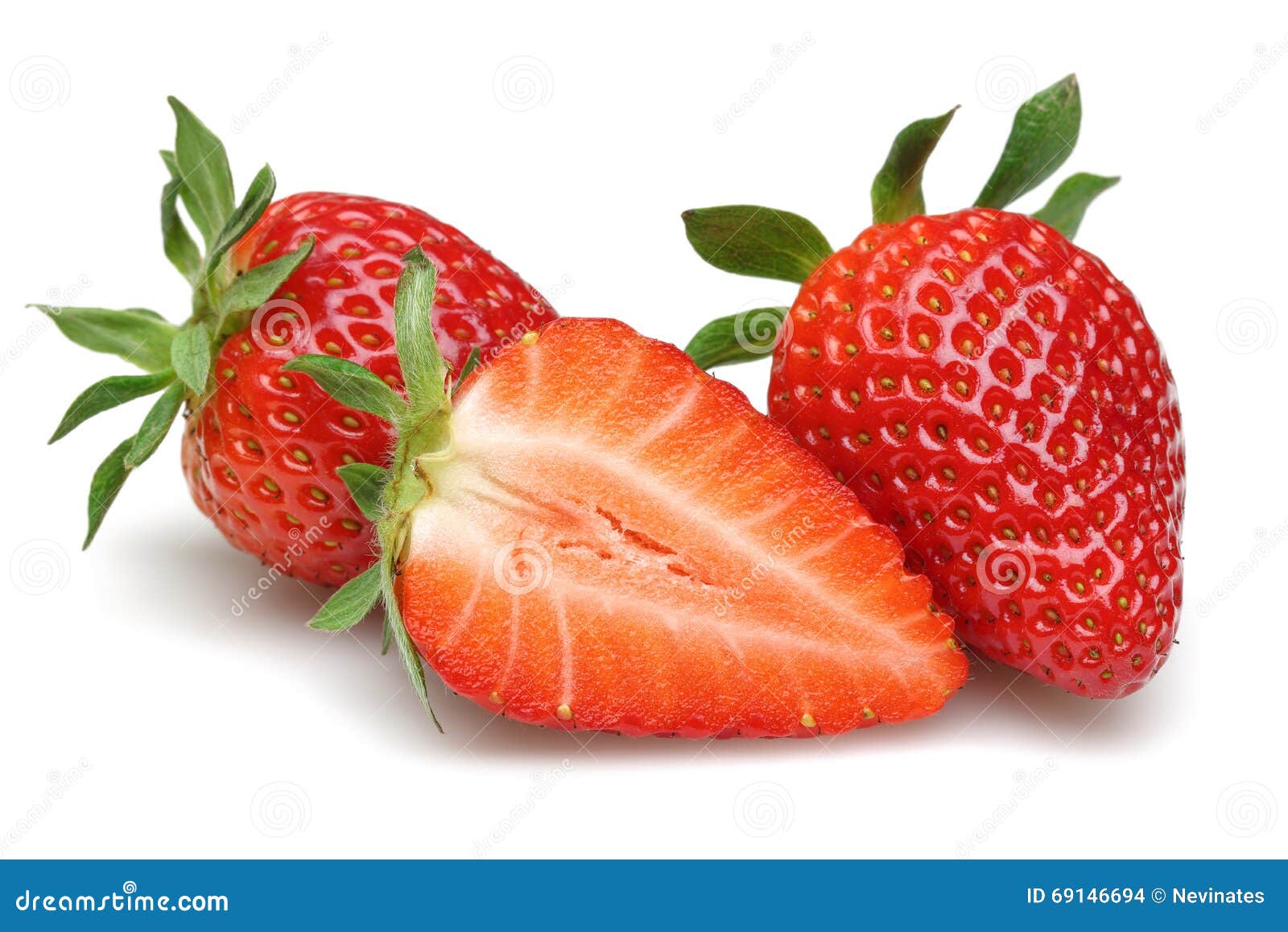 Fragola fresca fotografia stock. Immagine di verde, candito - 69146694