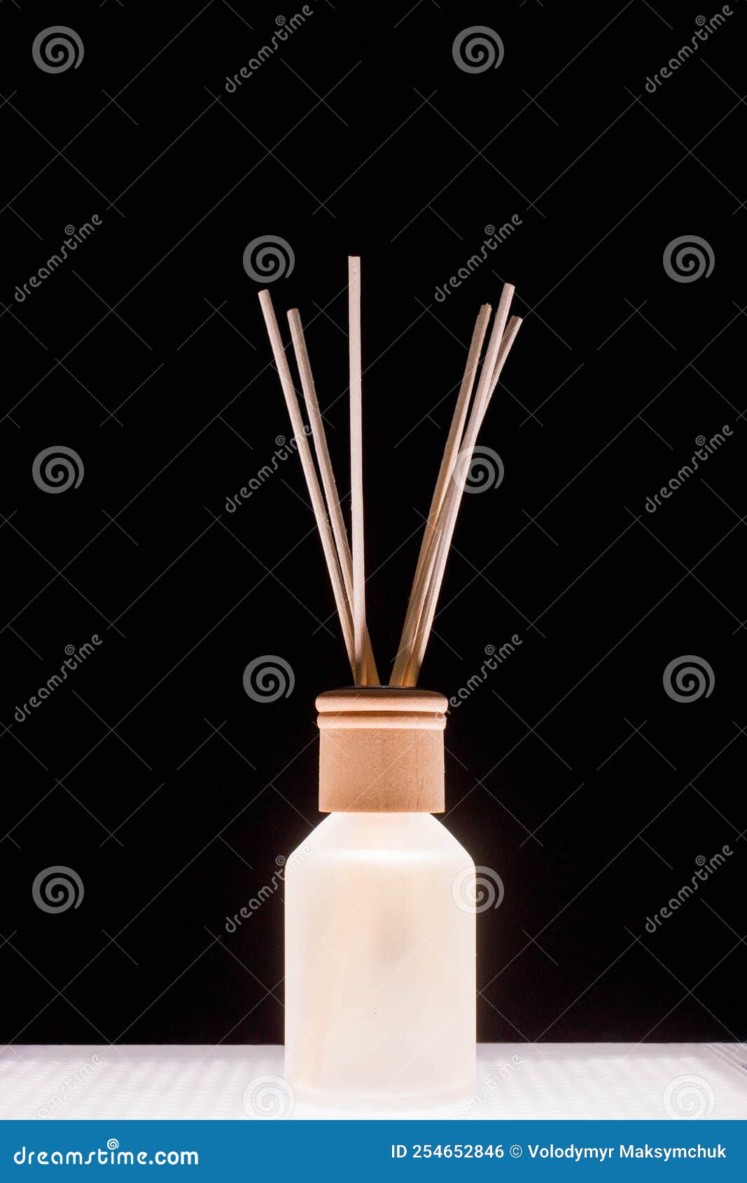 Fragrance for Home. Aroma Diffuser Glass Jar with Aromatic Liquid and ...