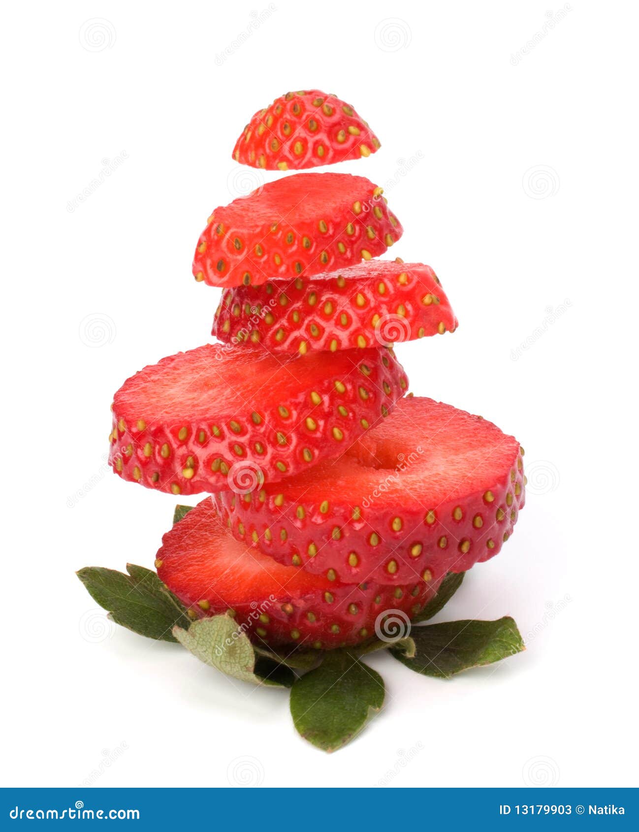 Fraise coupée en tranches image stock. Image du fruits - 13179903