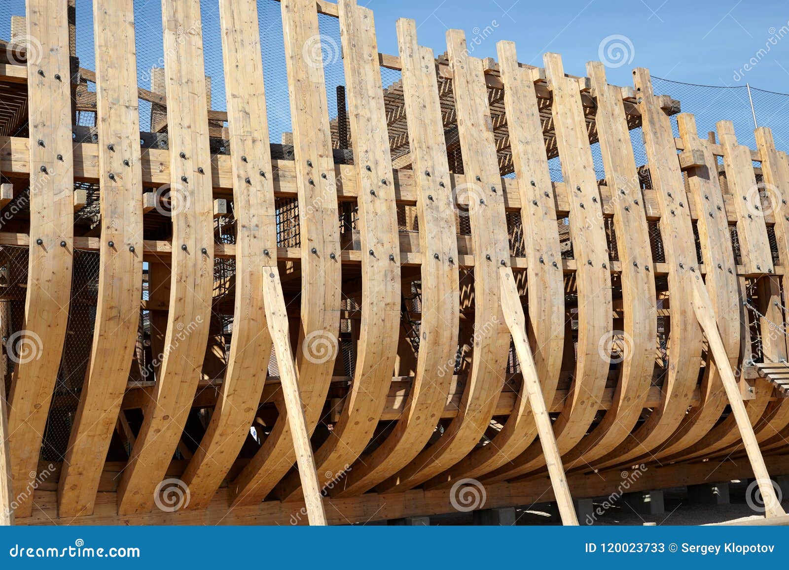 The Frame of an Ancient Wooden Ship. Stock Image - Image of shipbuilder ...