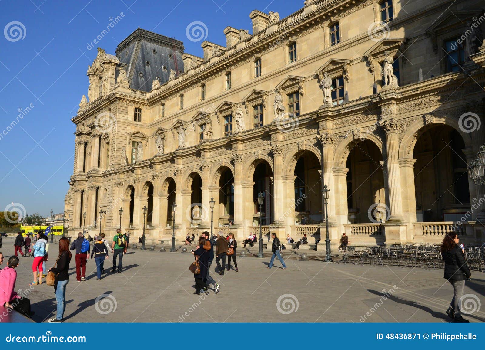 France, Louvre Palace in Paris Editorial Photo - Image of monument ...