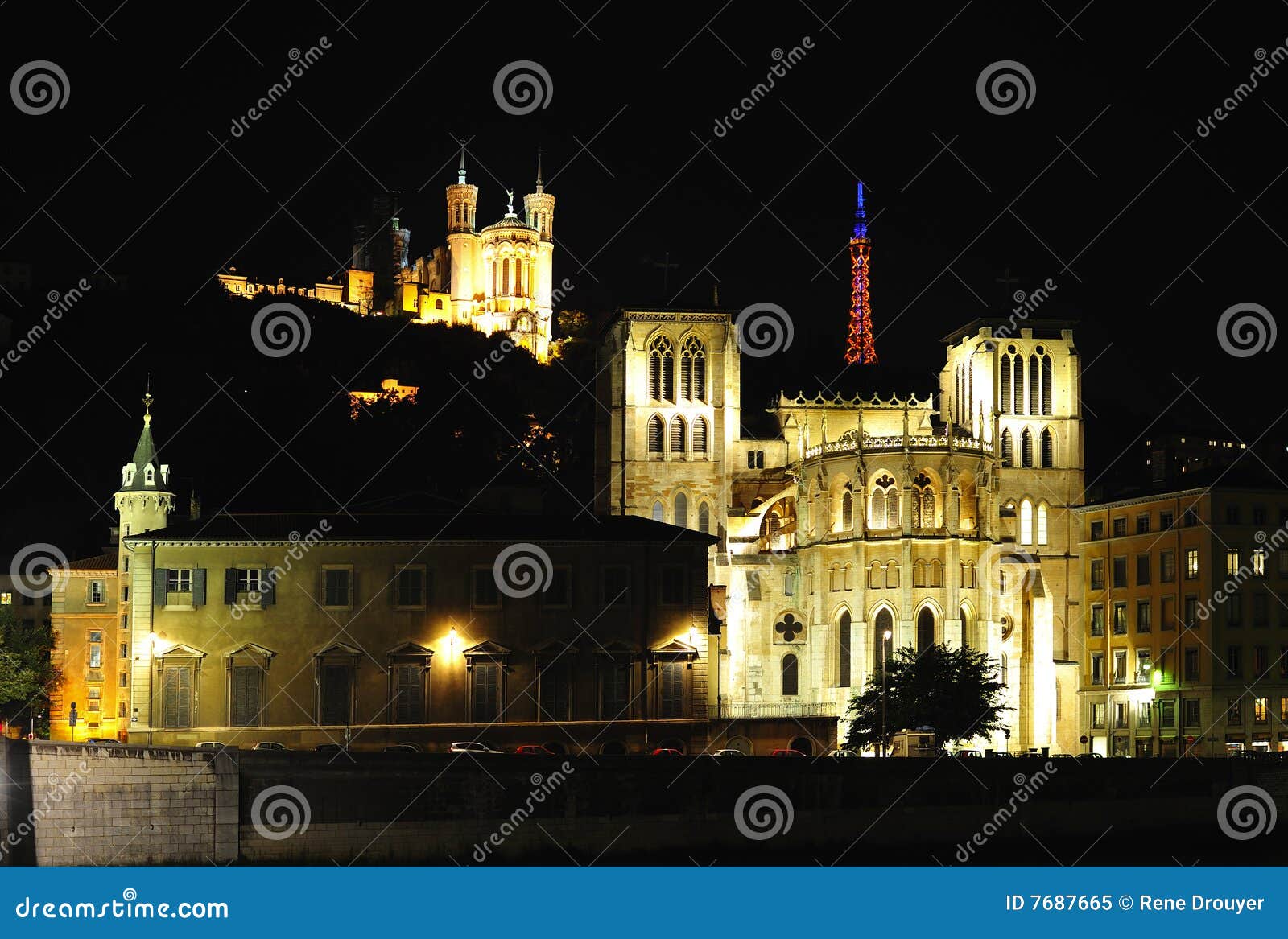 Francia, Lyon: Catedral De Jean Del Santo Imagen de archivo - Imagen de ...