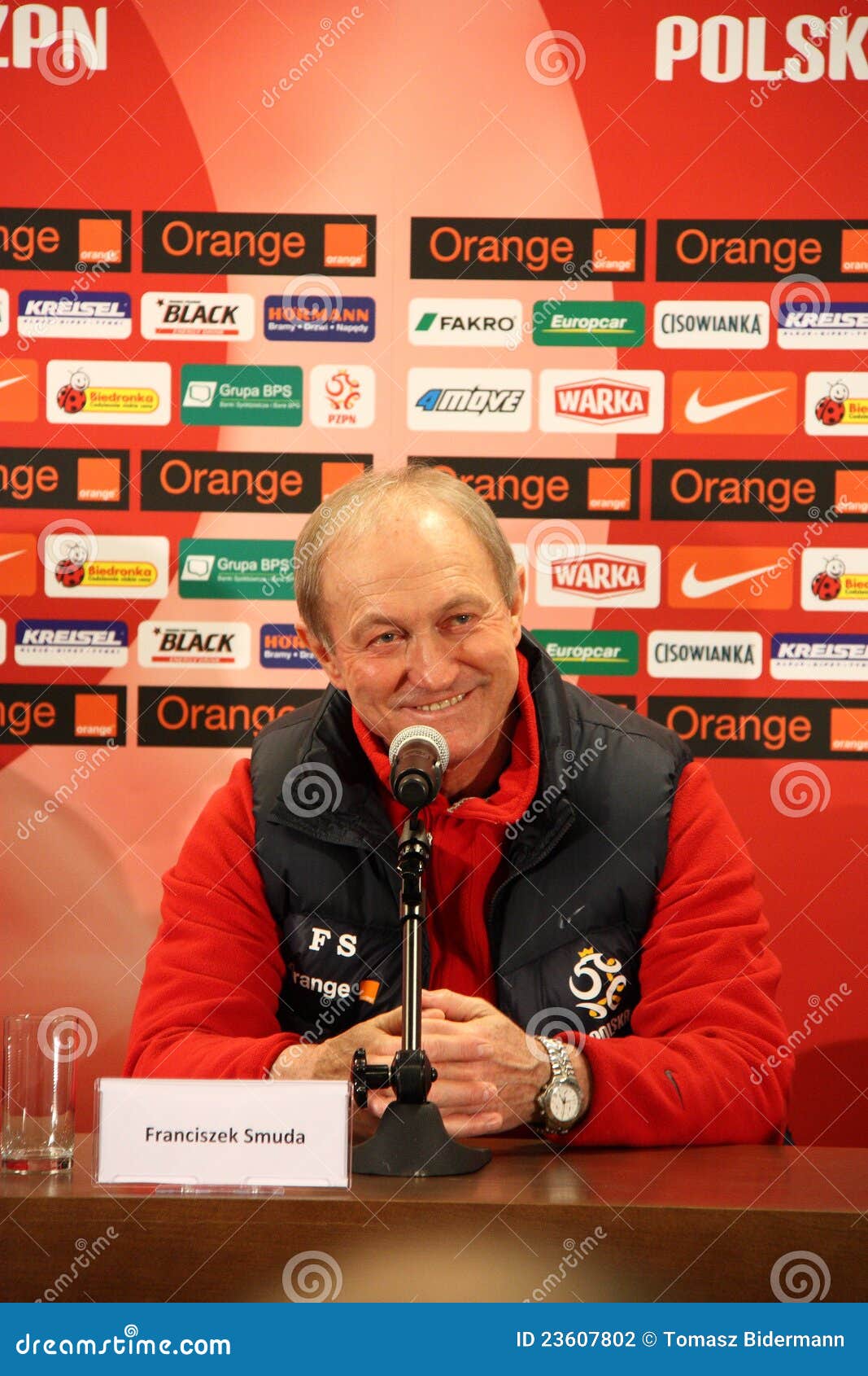 Franciszek Smuda editorial photography. Image of match - 23607802