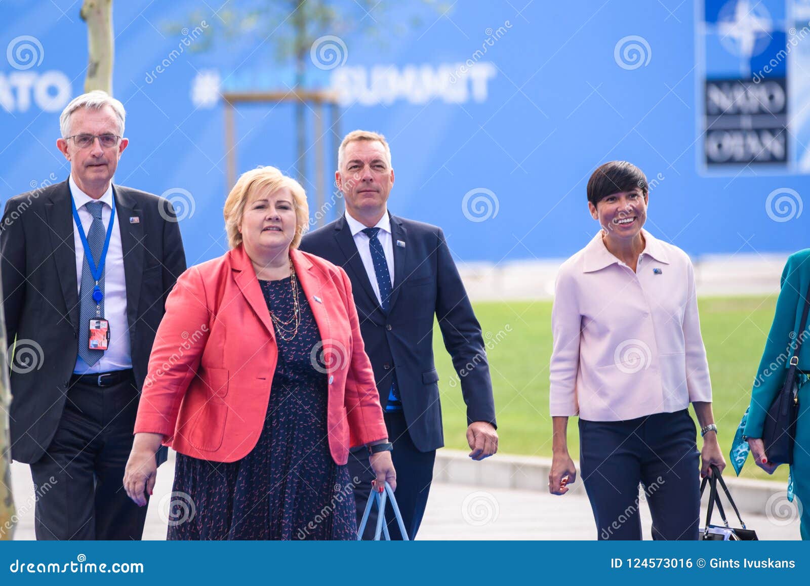 Frank Bakke-Jensen, Erna Solberg E Ine Marie Eriksen Soreide Foto ...