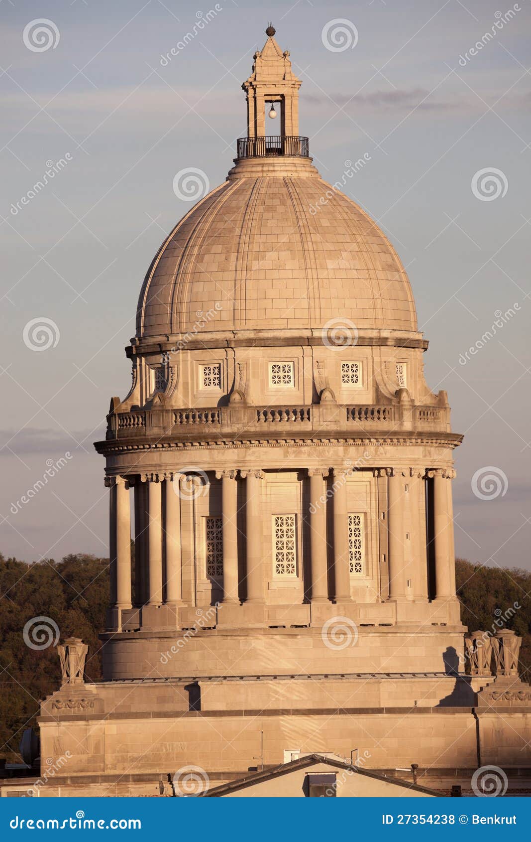 Frankfort - State Capitol Building Stock Photo - Image of place ...