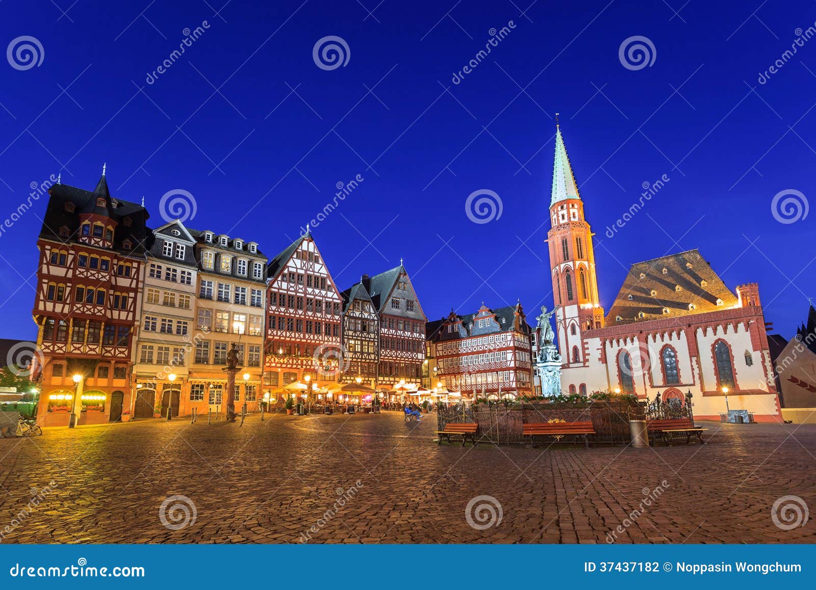 Roemer Town, Frankfurt Germany Stock Photo - Image of city, night: 37437182