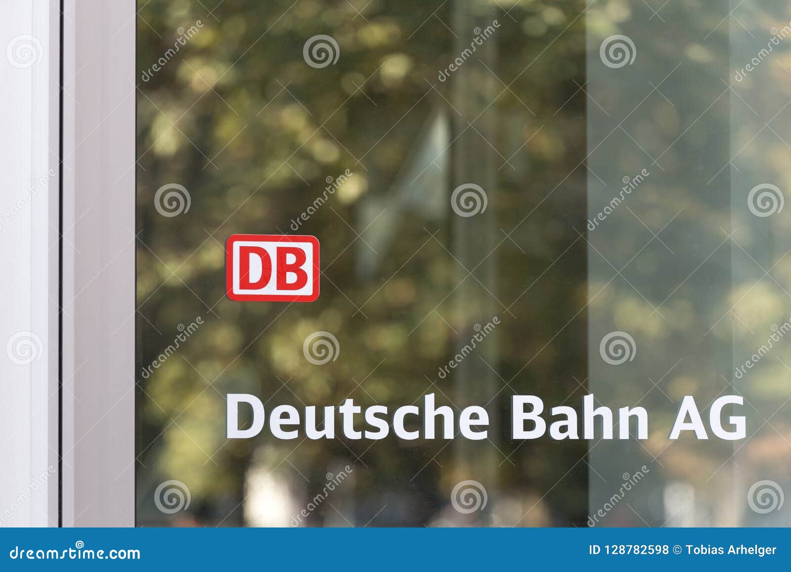 Frankfurt, Hesse/germany - 11 10 18: Db German Train Sign Frankfurt ...