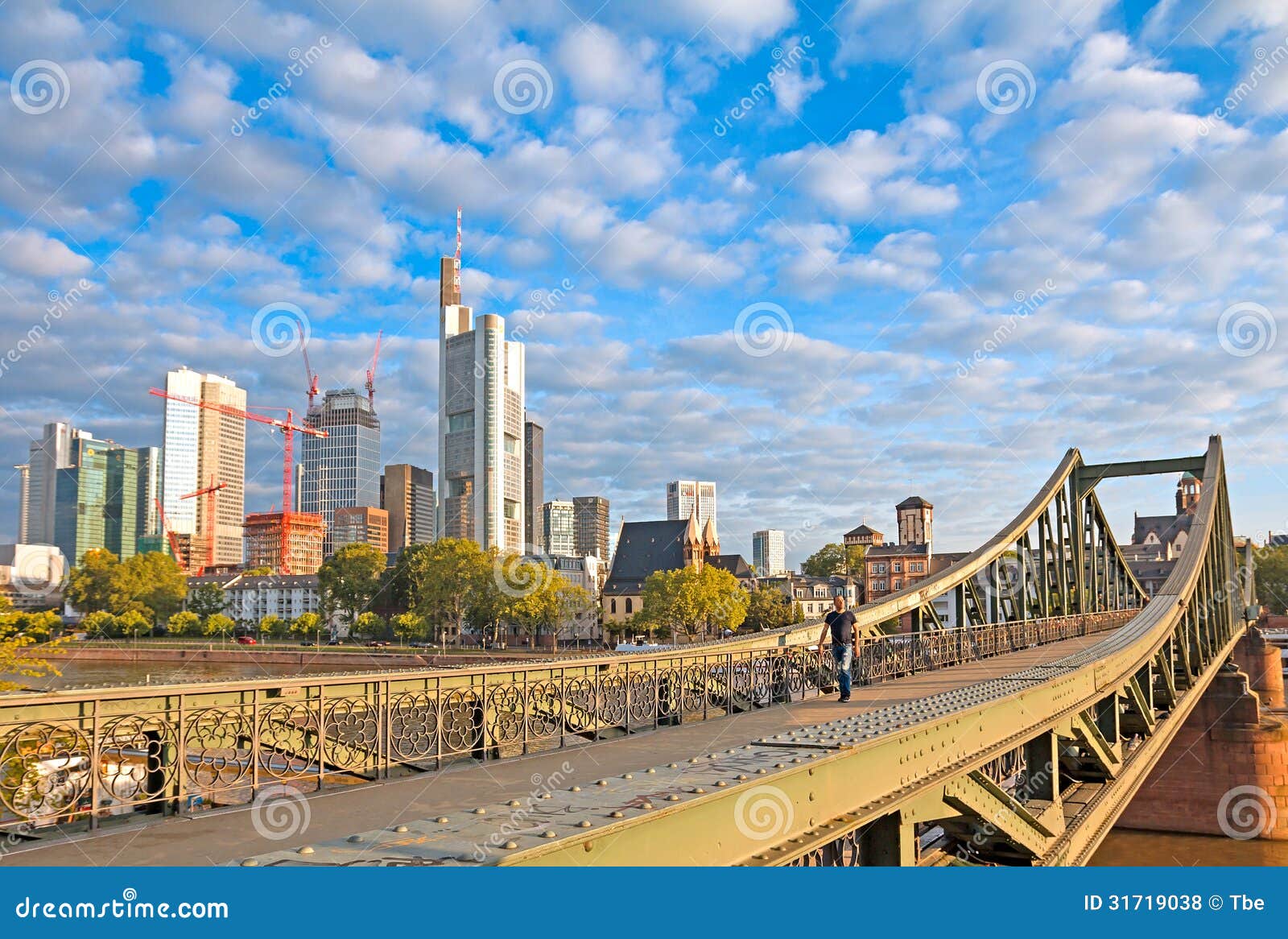 Frankfurt Iron Bridge editorial stock photo. Image of deutsche - 31719038