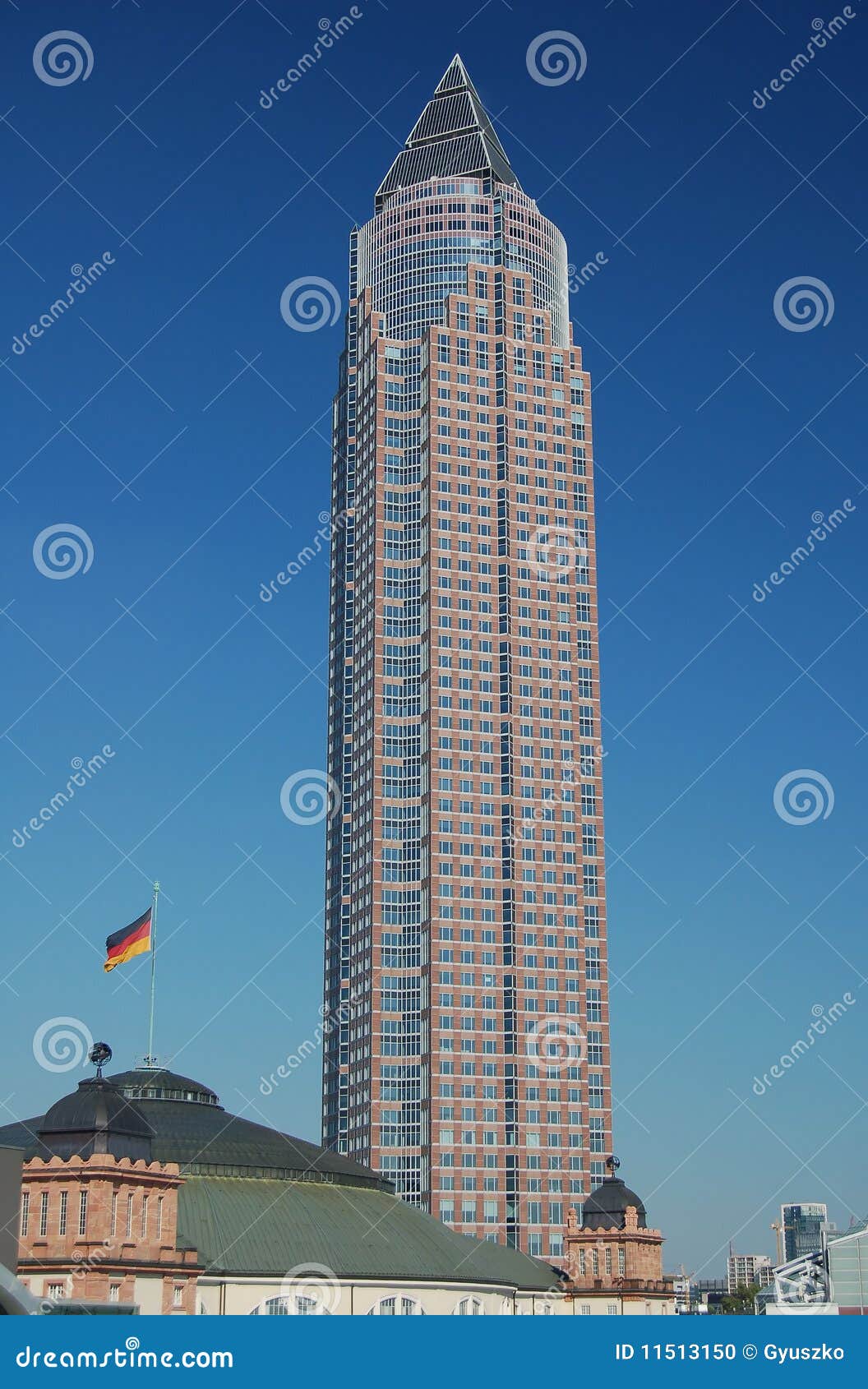 Frankfurt Tower stock photo. Image of bahn, park, rise - 11513150