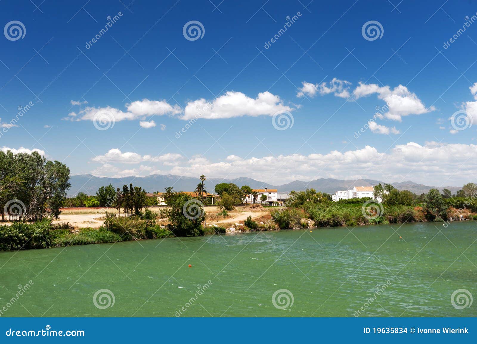 Frans landschap stock foto. Image of landschap, nave - 19635834