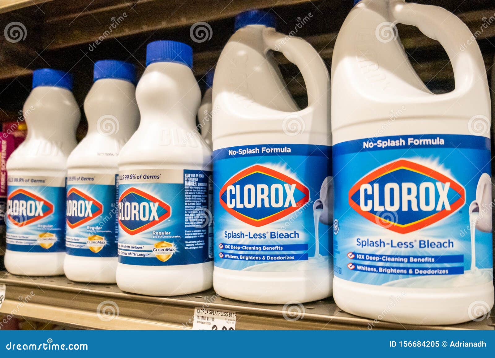 Frascos De PlÃ¡stico De La Marca Clorox Imagen editorial - Imagen de ...