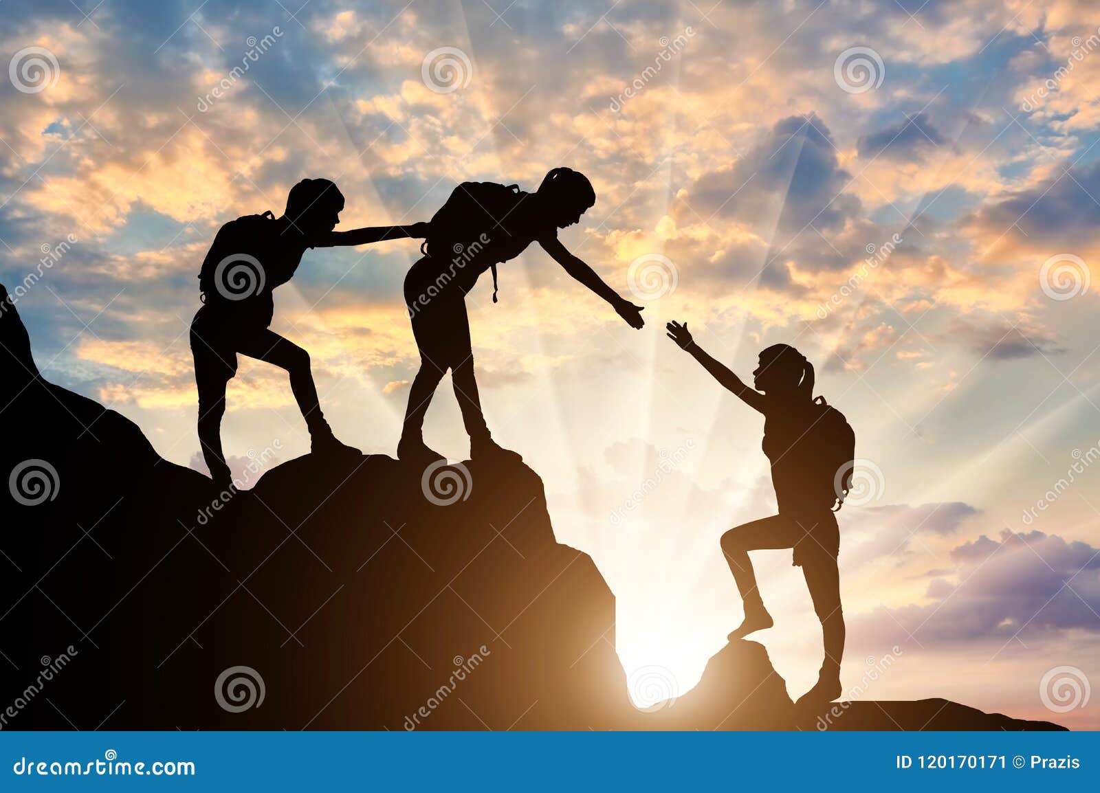 Frauenbergsteigerhilfe in Den Bergen Stockbild - Bild von sport, felsen ...