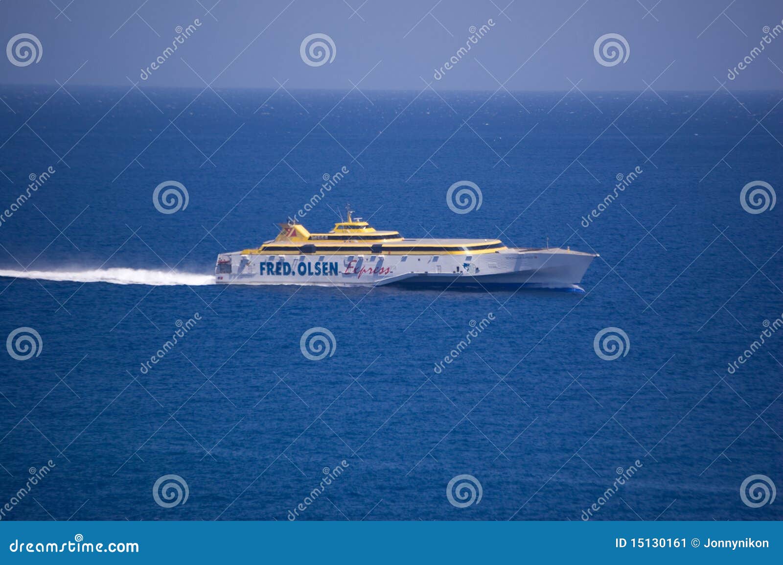 Fred Olsen Boat editorial photo. Image of ship, crossing - 15130161