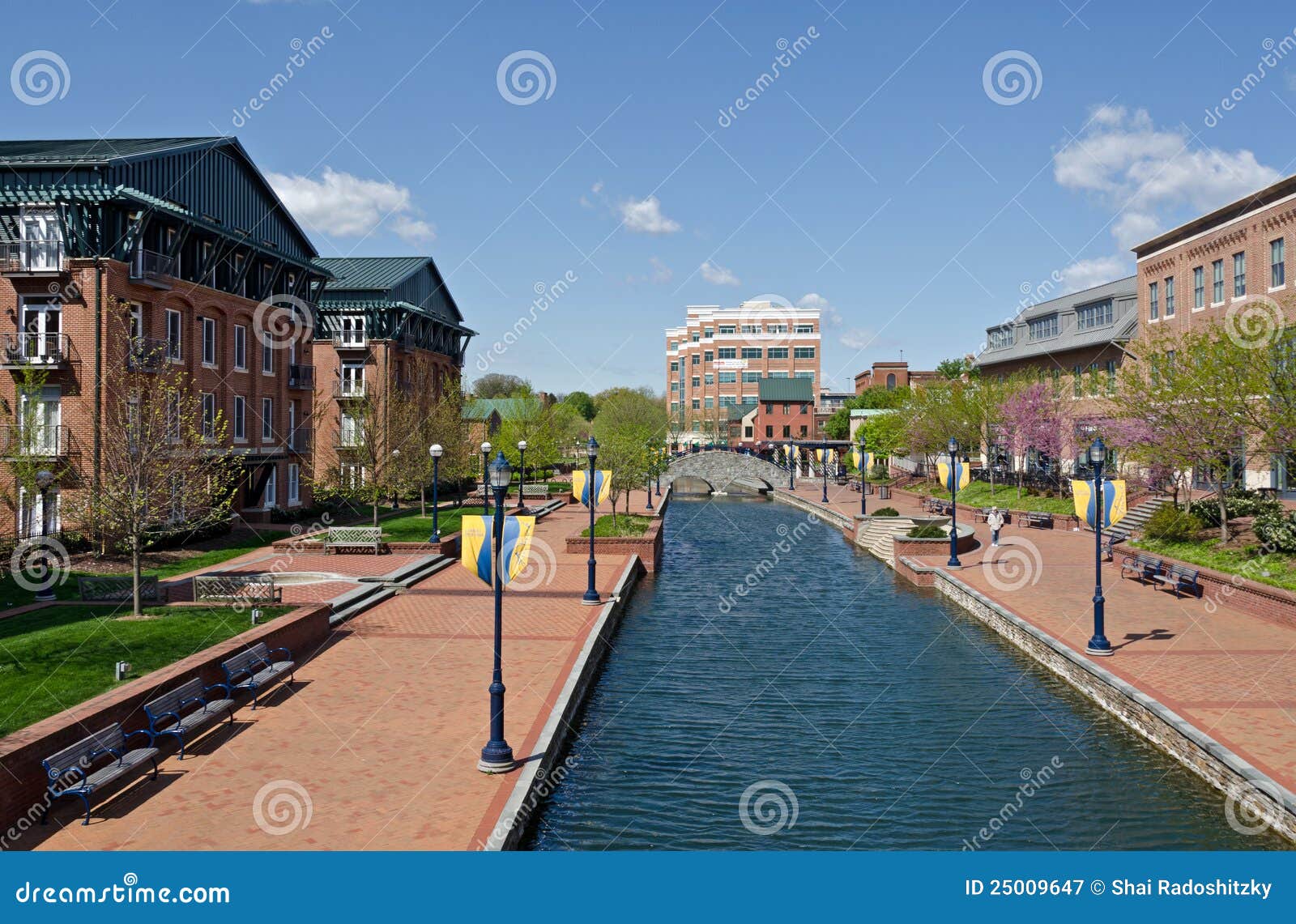 Frederick city river editorial photography. Image of flags - 25009647