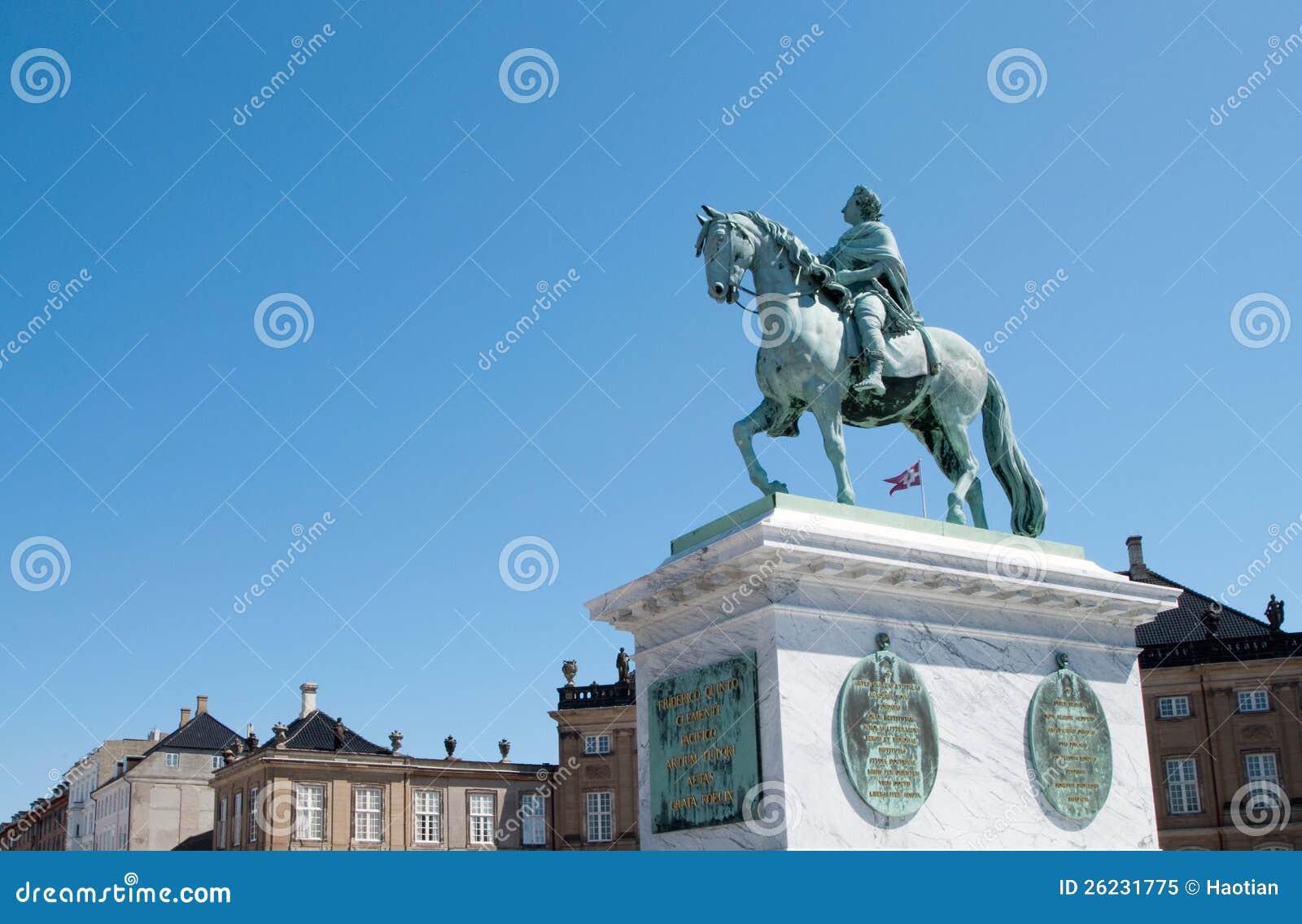 Frederick V of Denmark stock image. Image of statue, scenic - 26231775