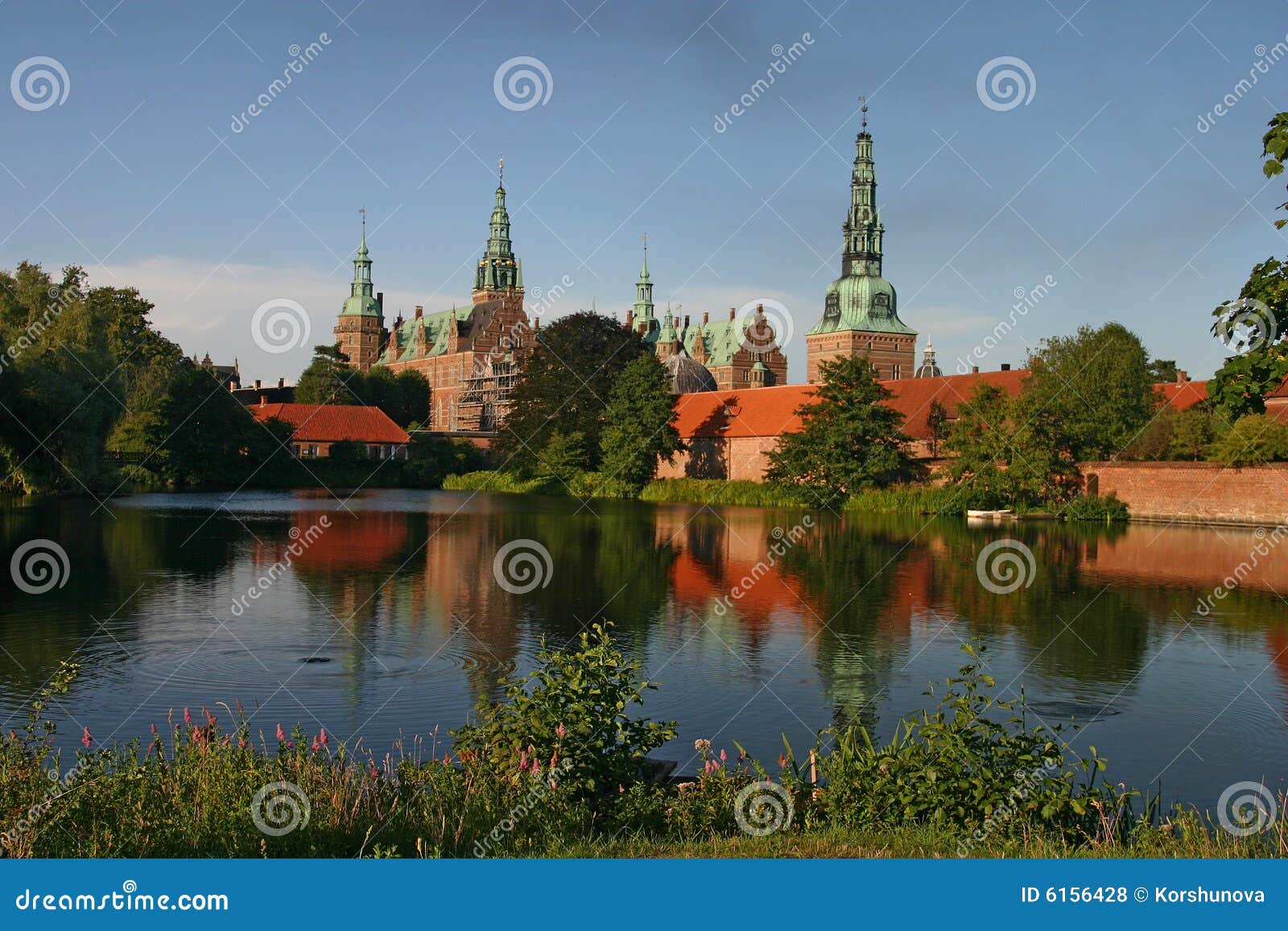 Frederiksborg Castle, Hillerod, Denmark Stock Photo - Image of medieval ...