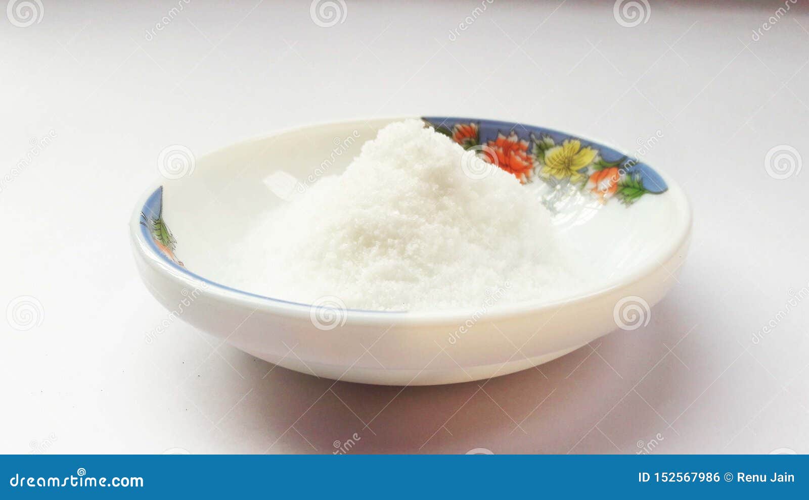 Free Flow Salt Powder on White Background Stock Photo - Image of powder ...
