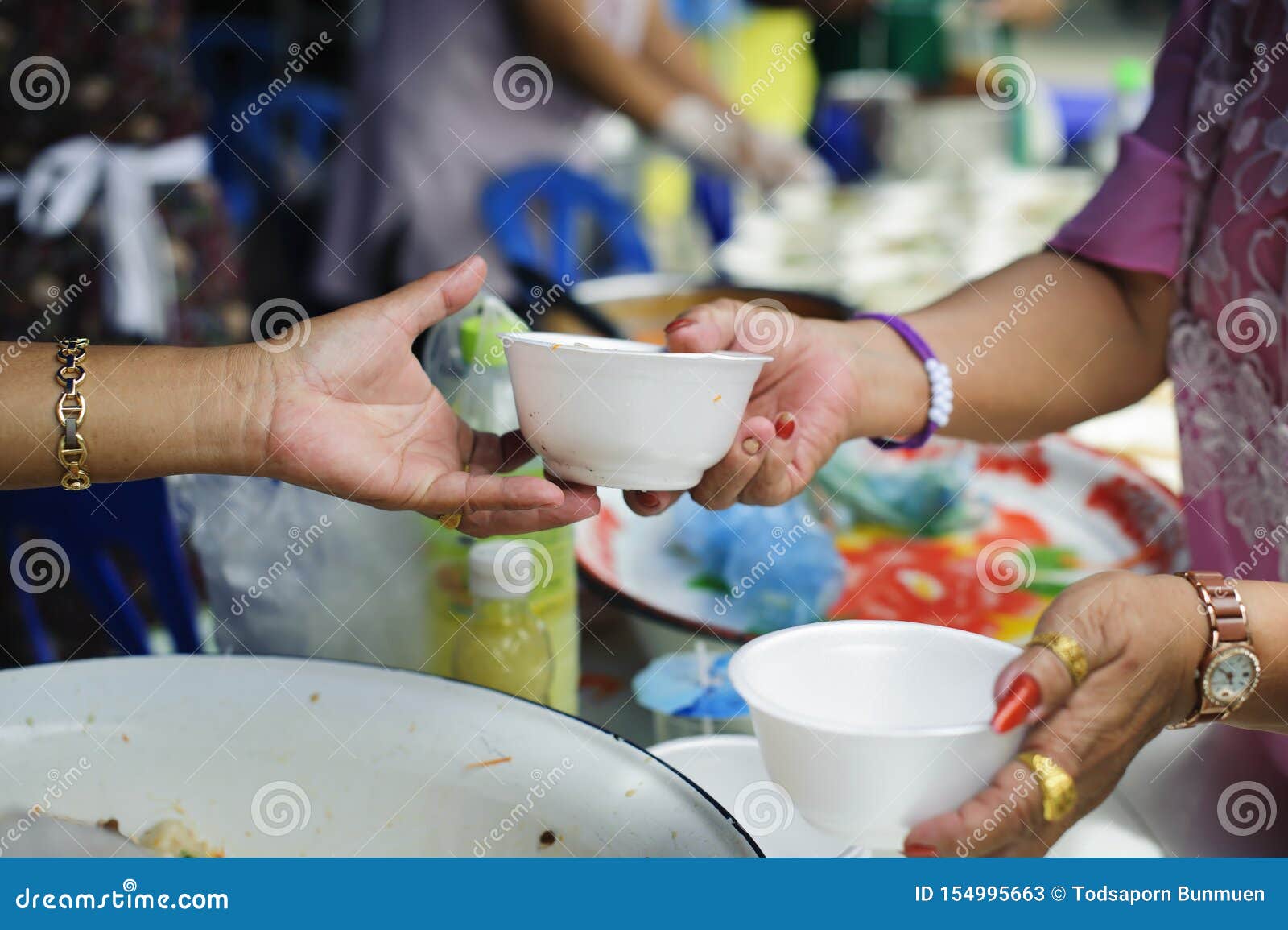 Free Food for the Poor and Food Distribution : Concept Sharing Food ...