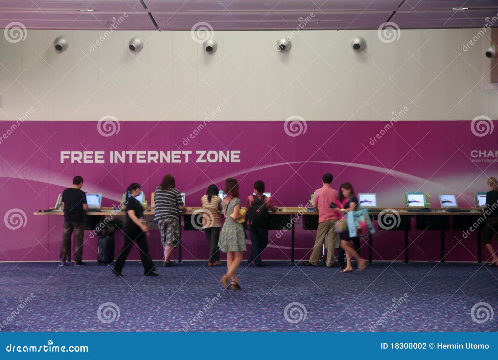 Free Internet Zone editorial photography. Image of connection - 18300002