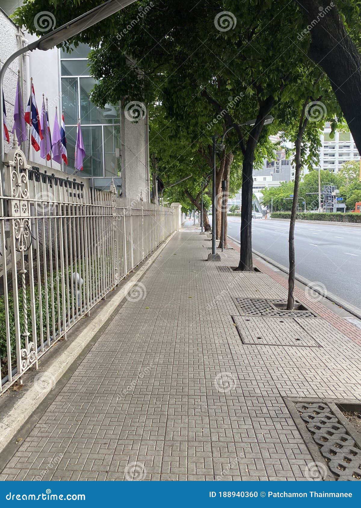 Free Space, Footpaths, Roads, Clean Roads, Pedestrian Pathways In ...