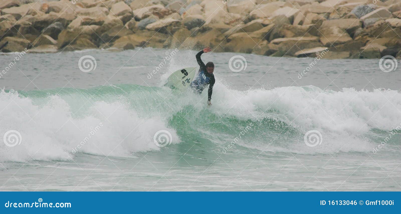 Free Surf in ASP World Qualifier Editorial Photo - Image of beach ...