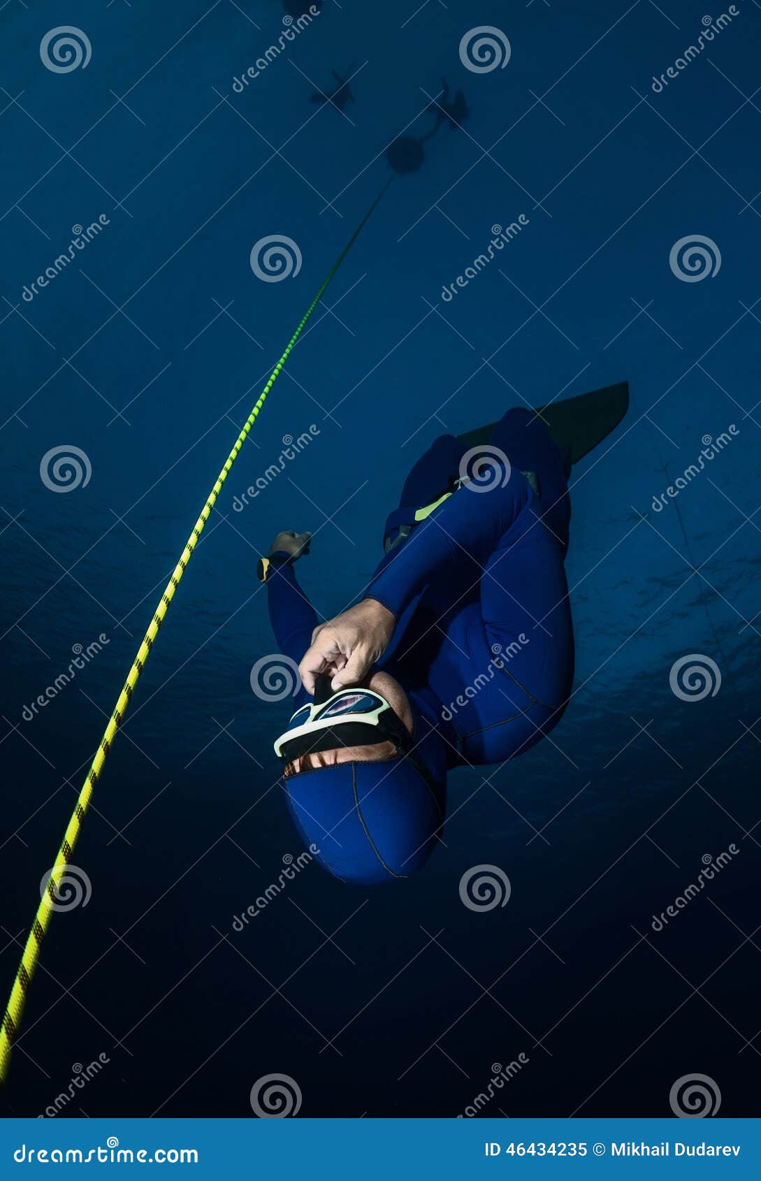 Freediver stock image. Image of sport, pressure, equipment - 46434235