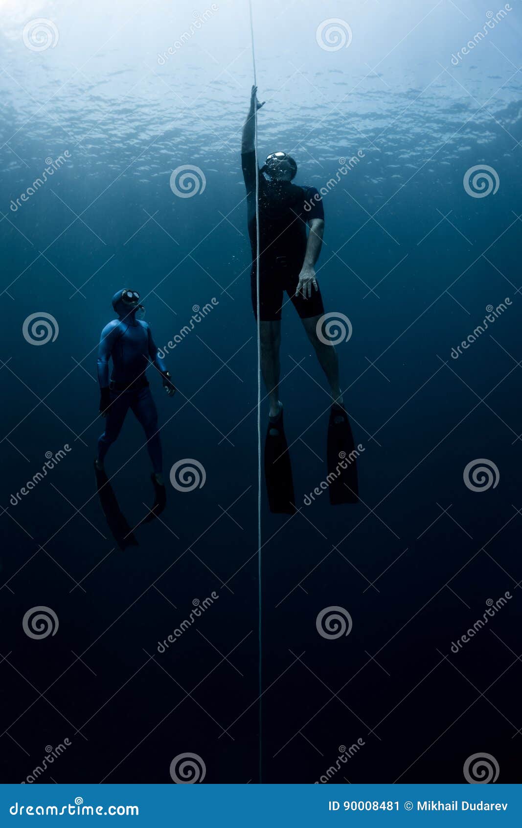 Freedivers underwater stock image. Image of safety, apnea - 90008481