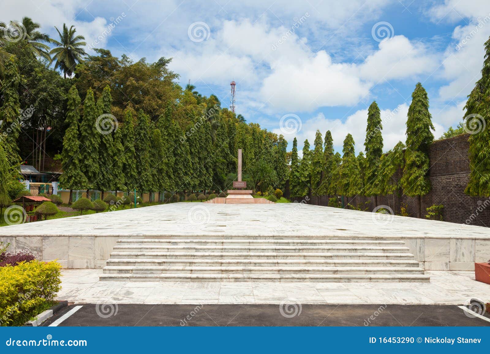 Freedom Fighters Memorial stock photo. Image of crime - 16453290