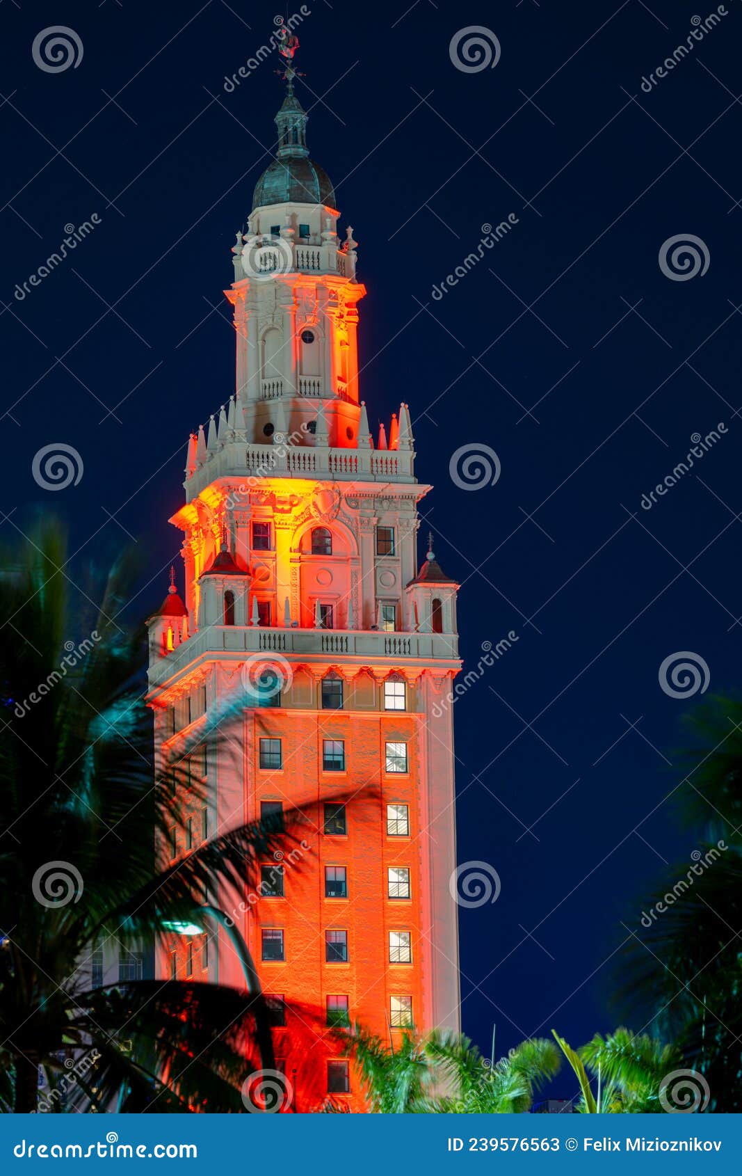 Freedom Tower Miami Circa 2022 Lit Neon Red Stock Image - Image of ...