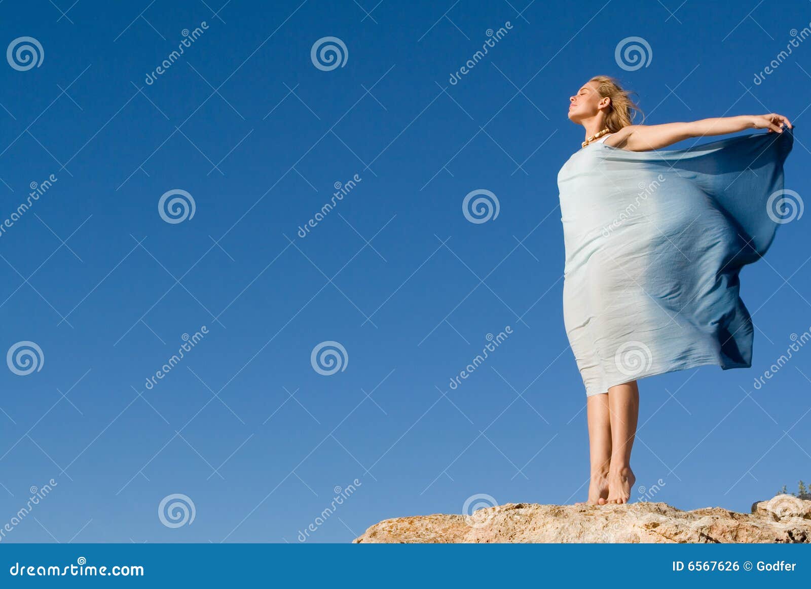 Freedom woman outdoors stock photo. Image of peace, woman - 6567626