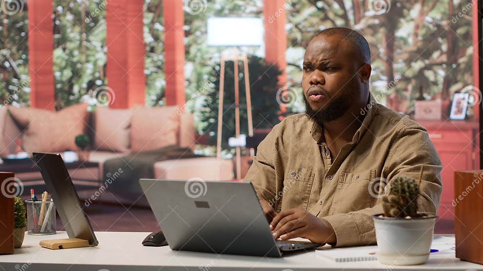 Freelancer Managing Startup Projects and Thinking about Client Needs ...