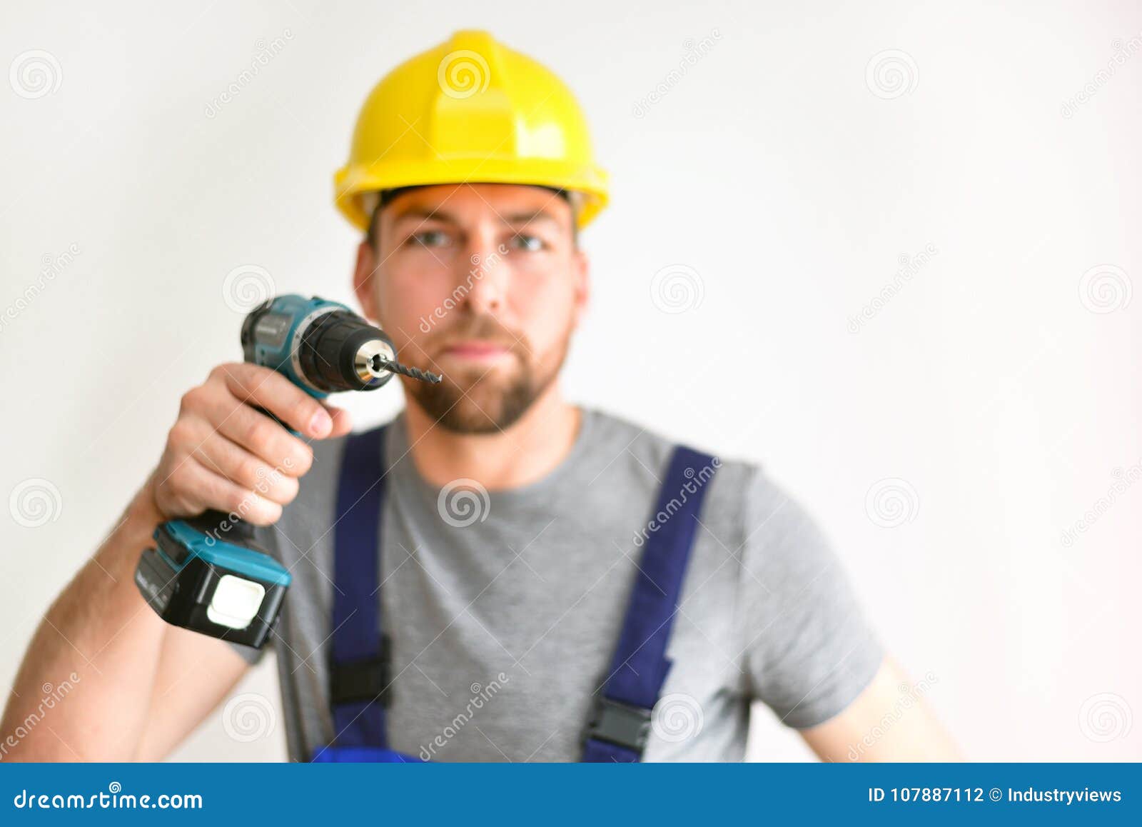 Freestanding Craftsman Construction Worker Assembler with Drilling ...