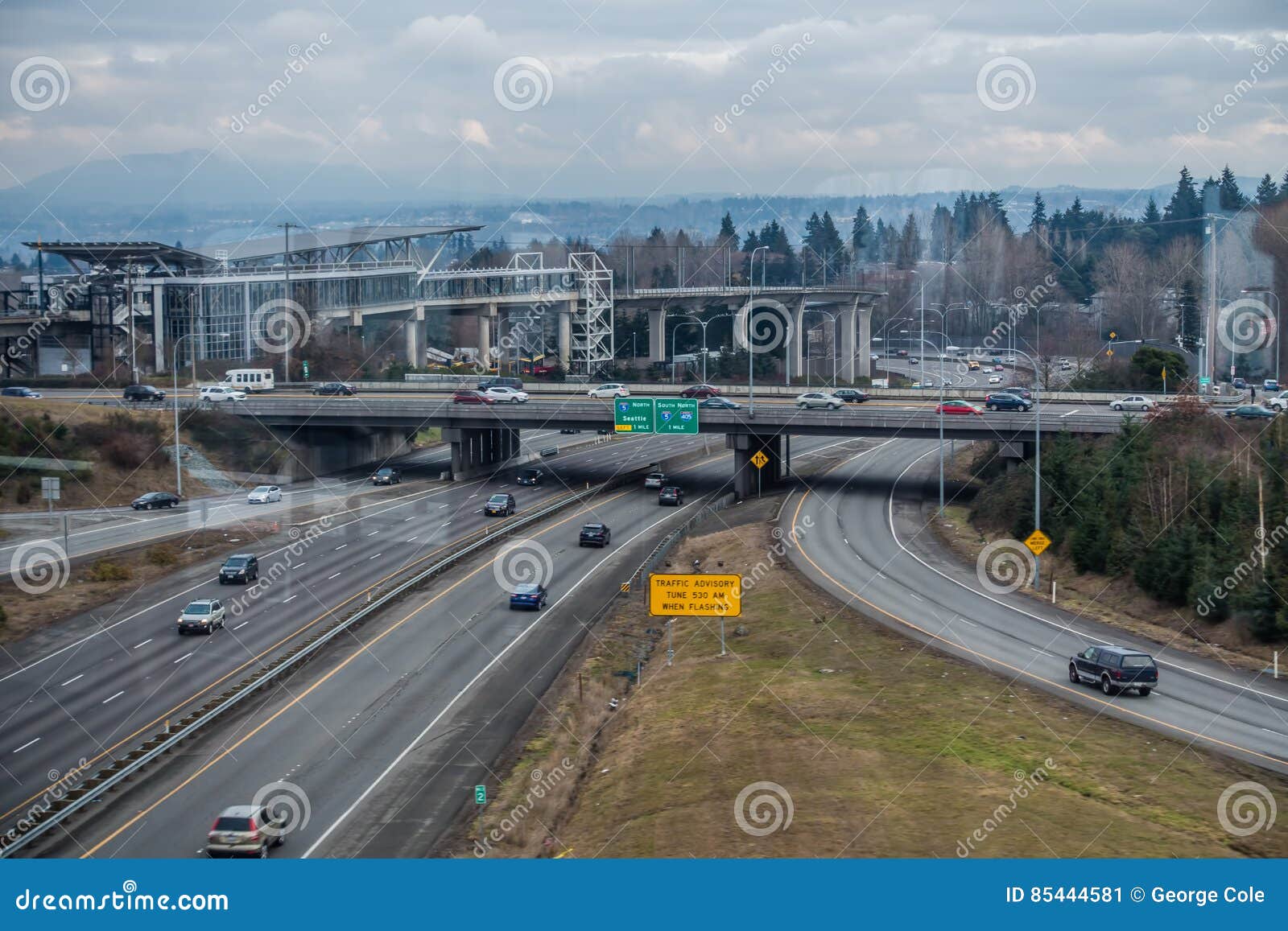 Freeway and Station editorial photo. Image of rail, station - 85444581