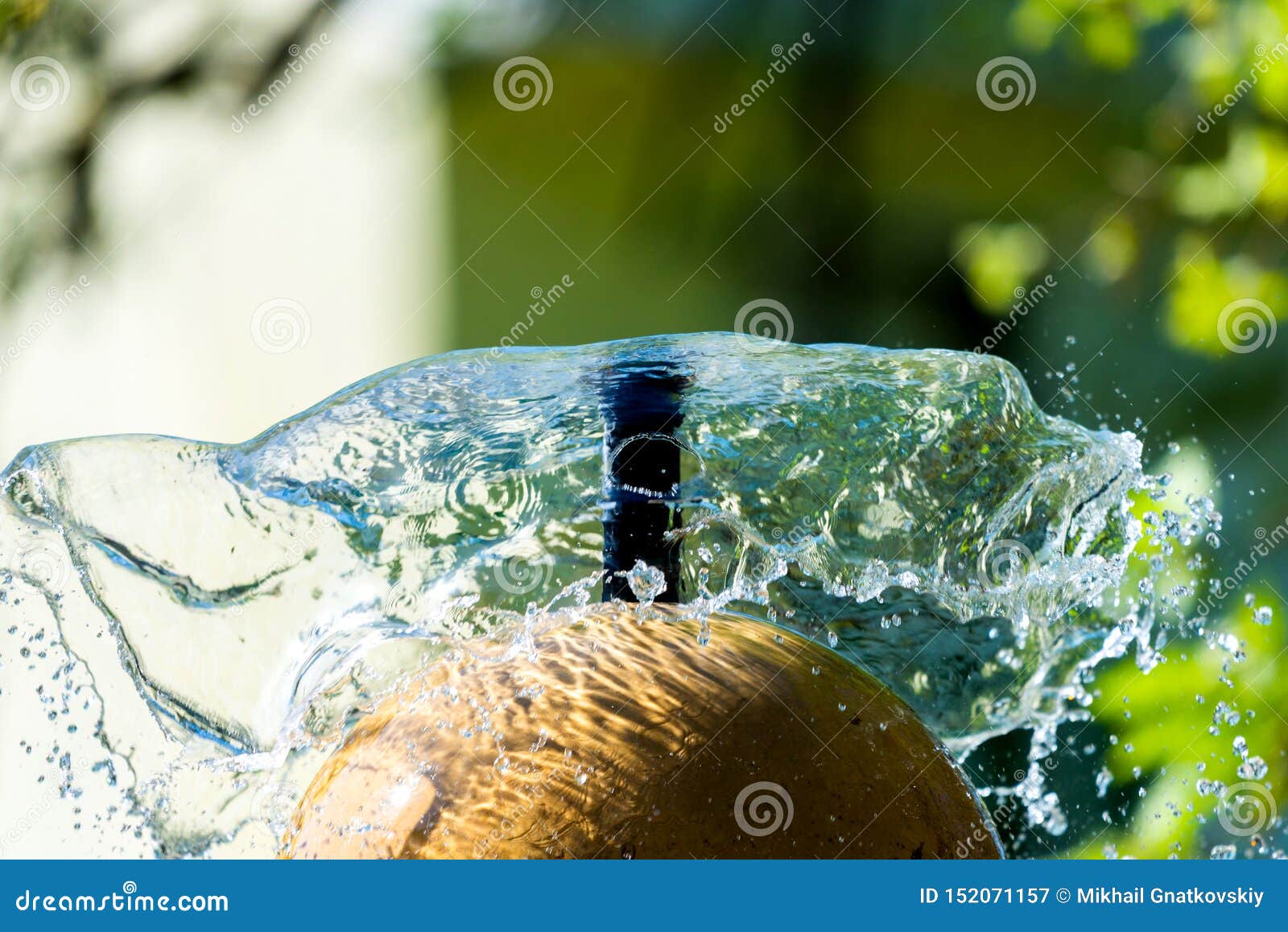 Freeze Frame of Water Spashing Out of a Fountain Stock Image - Image of ...
