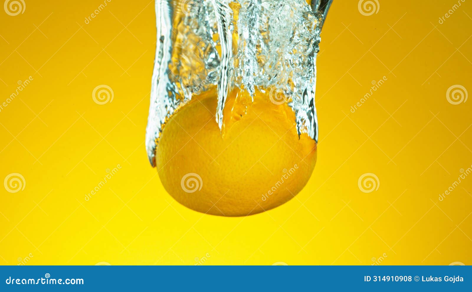 Freeze Motion of Falling Fresh Lemon Fruit Stock Photo - Image of fall ...