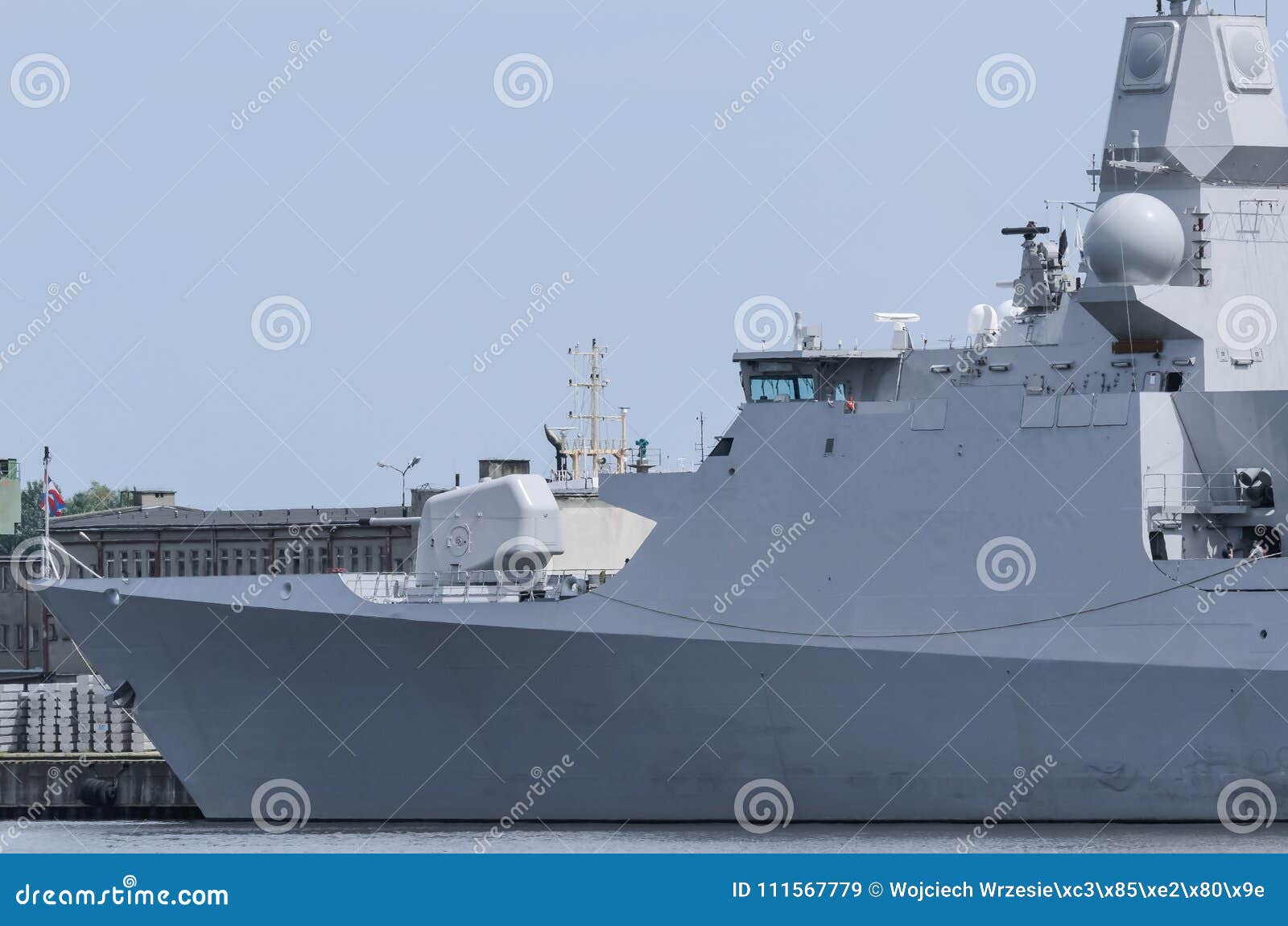 Fregatte stockbild. Bild von industrie, boot, mode, brücke - 111567779