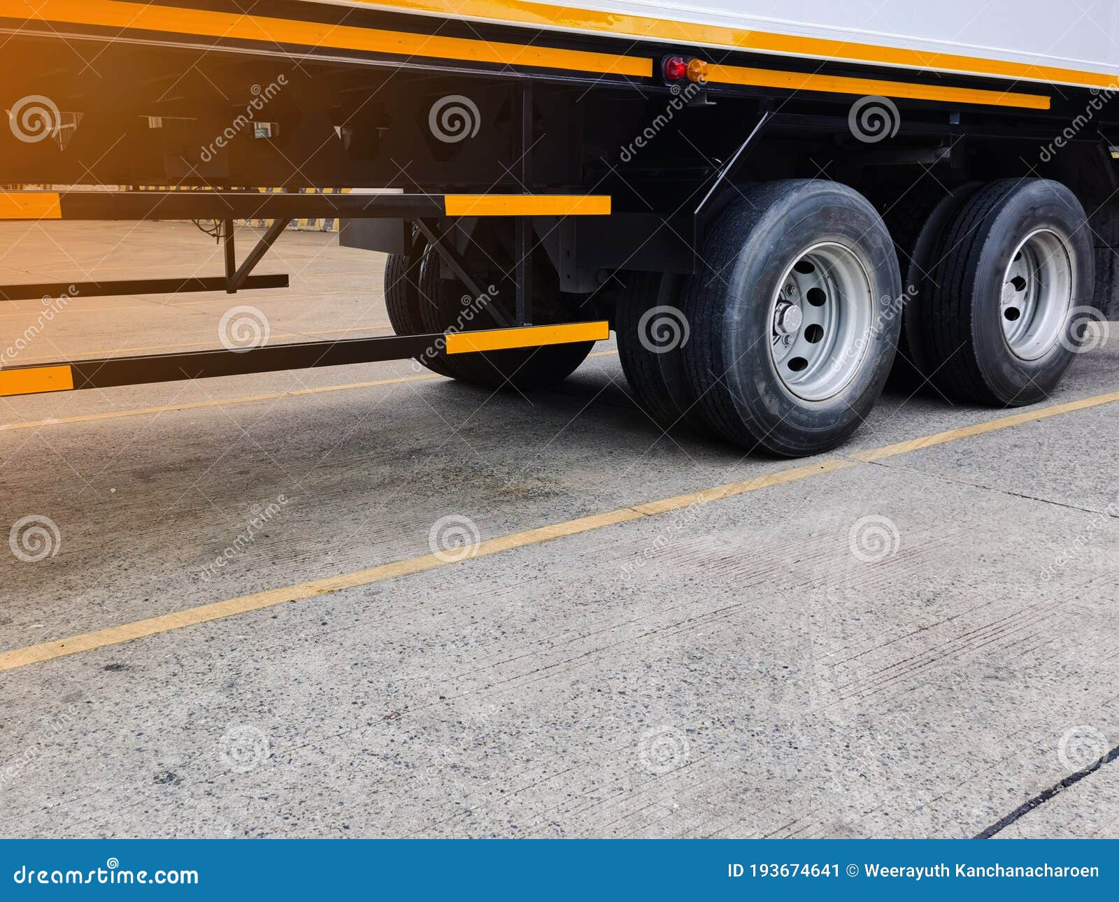 Freight Container Truck Parking at Loading Dock for Load Shipment ...