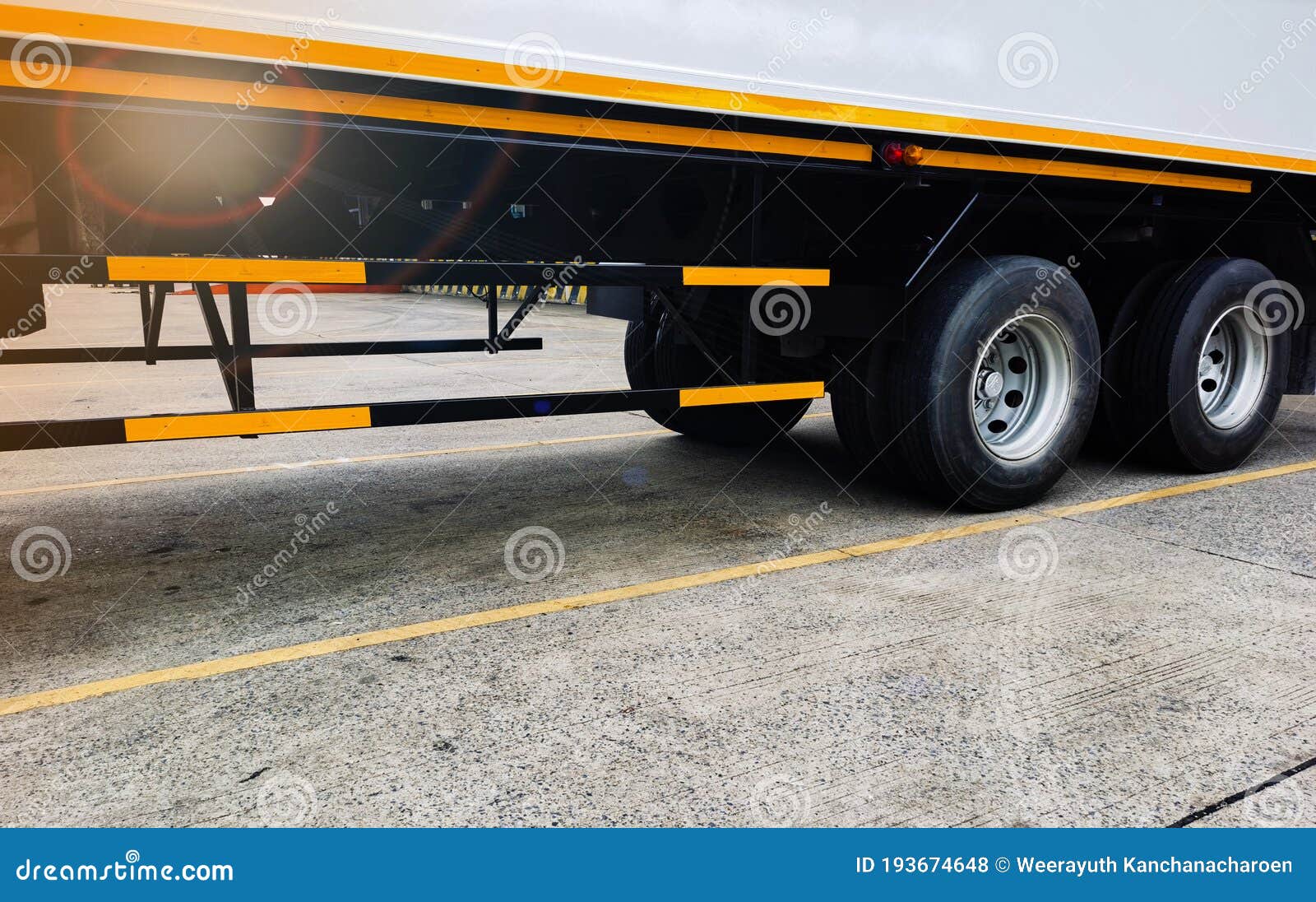 Freight Container Truck Parking at Loading Dock for Load Shipment ...