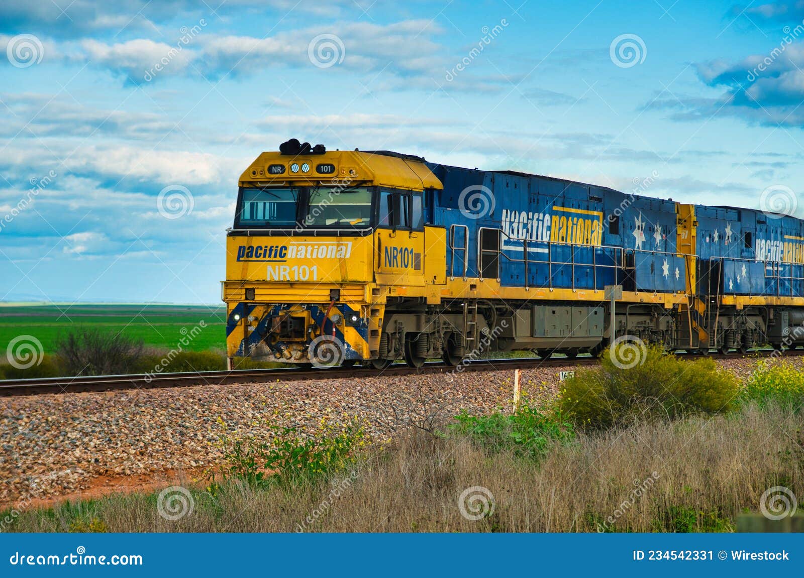 A Train Transporting People At The Expo 2020 Dubai UAE Editorial Photo ...