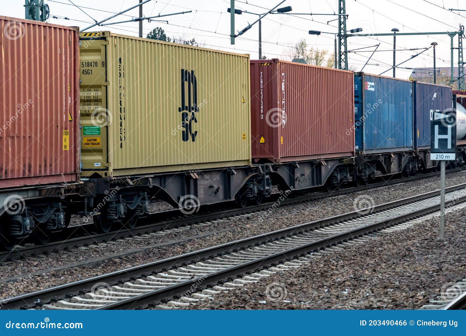 Freight transportation editorial photo. Image of heavy - 203490466