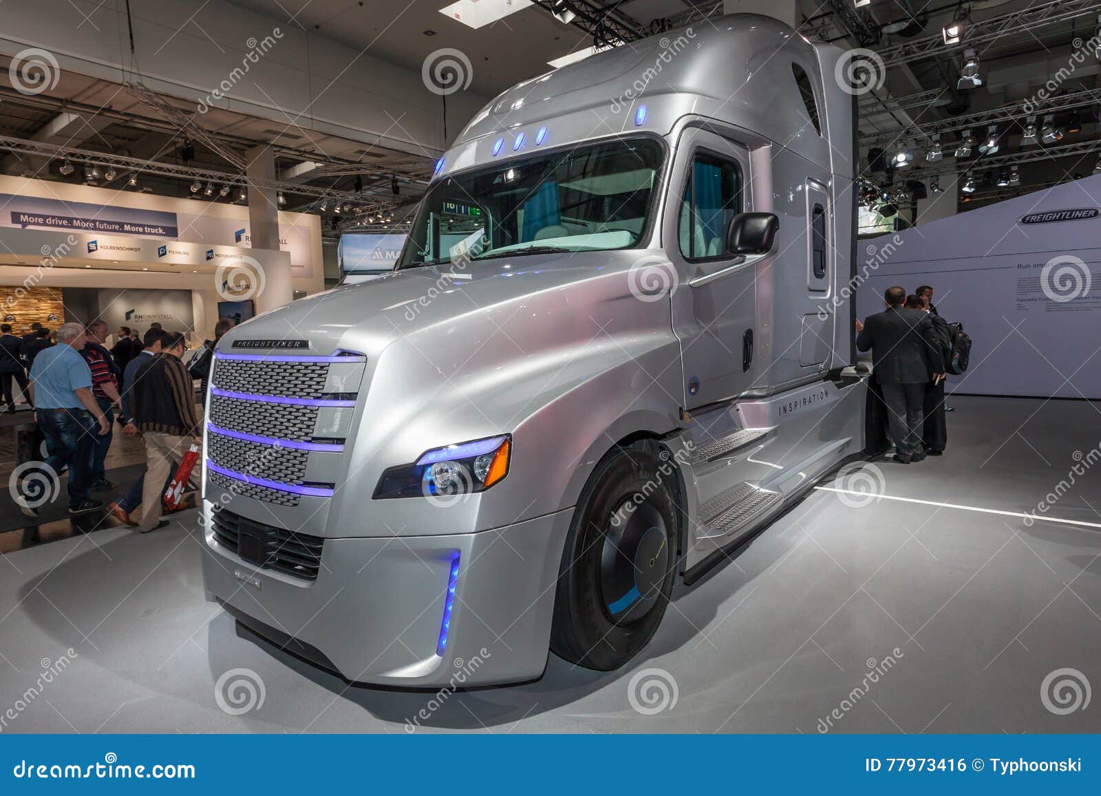 Freightliner-Inspirations-LKW Redaktionelles Foto - Bild von ...