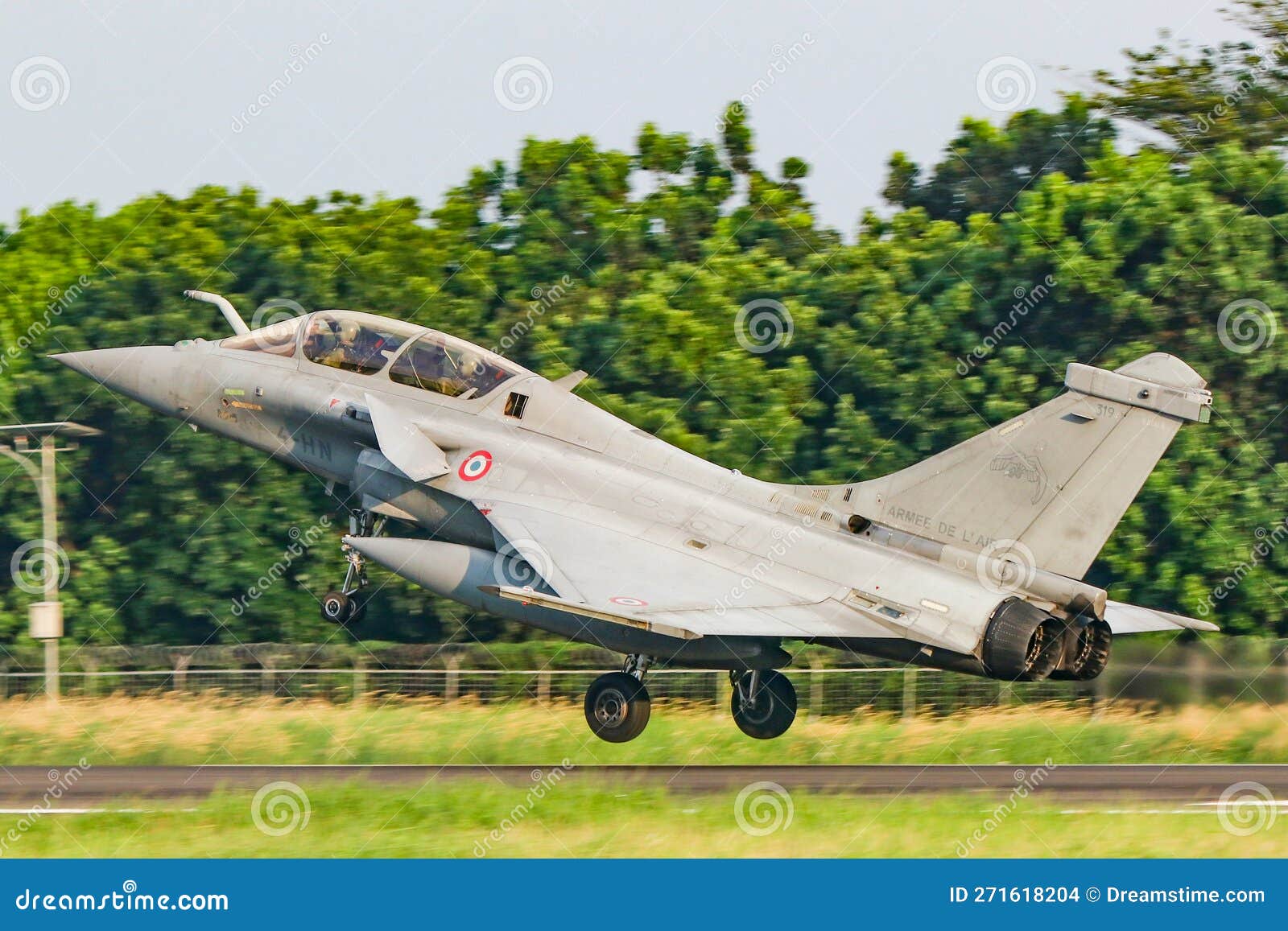 French Air Force Jet Fighters Editorial Stock Image - Image of 39aph39 ...