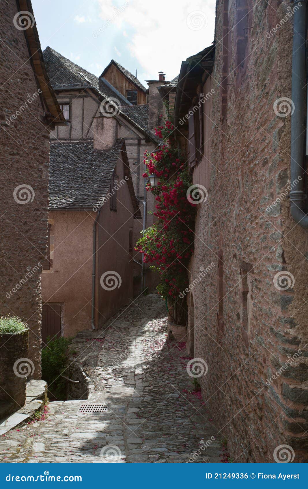 French alley stock photo. Image of houses, flowers, france - 21249336