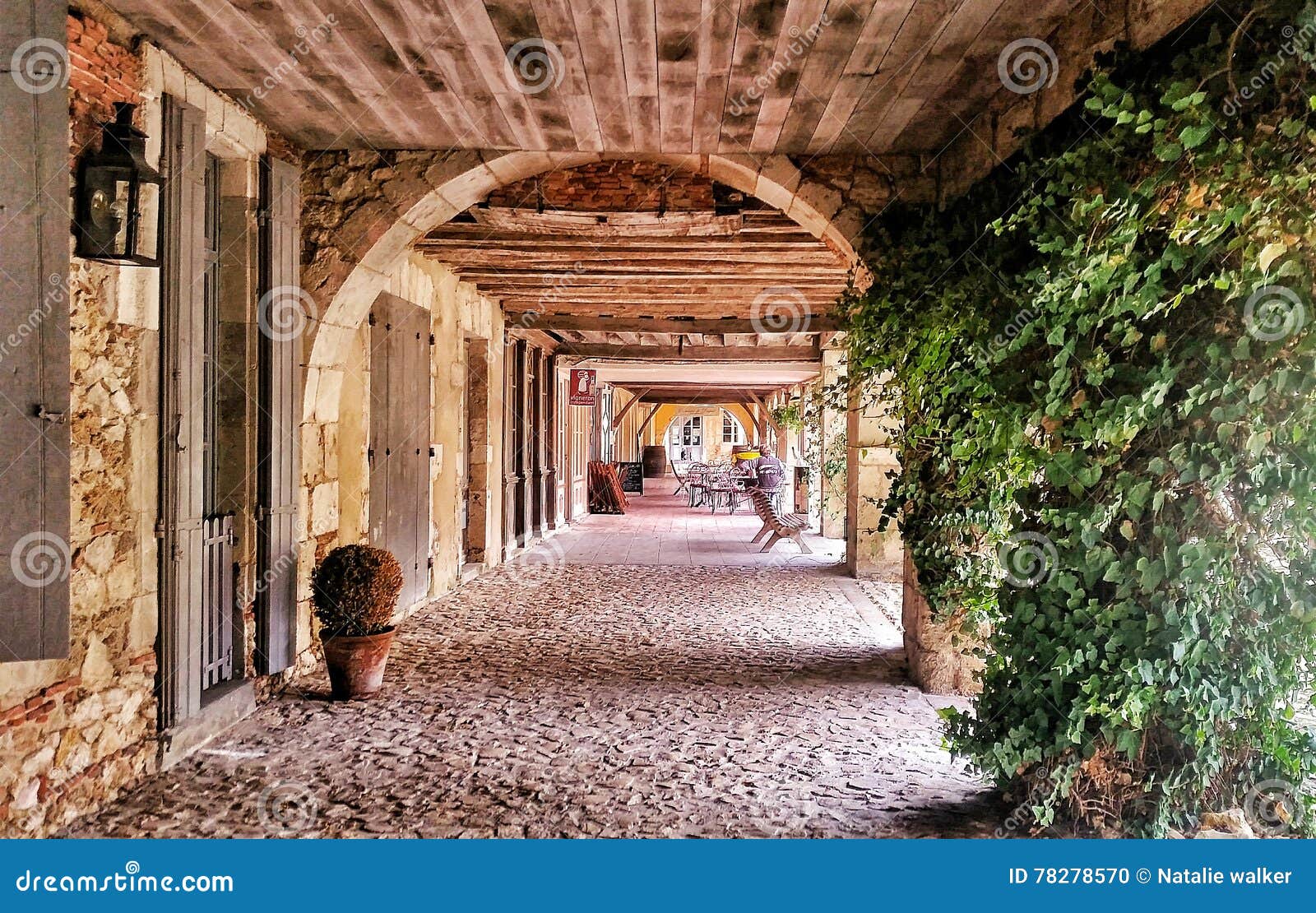 French Archway Stock Photos - Download 1,768 Royalty Free Photos