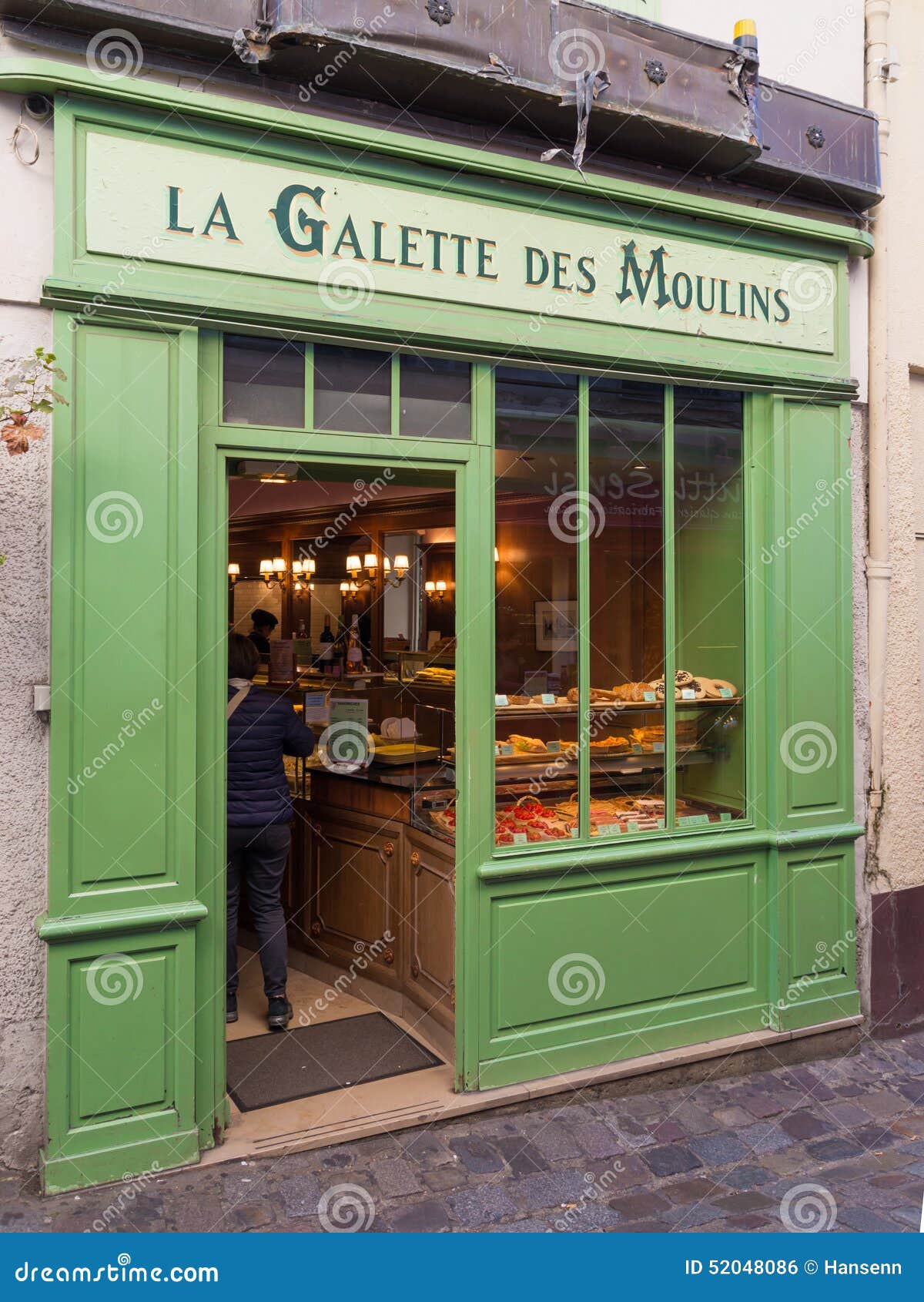 French bistro editorial photo. Image of architecture - 52048086