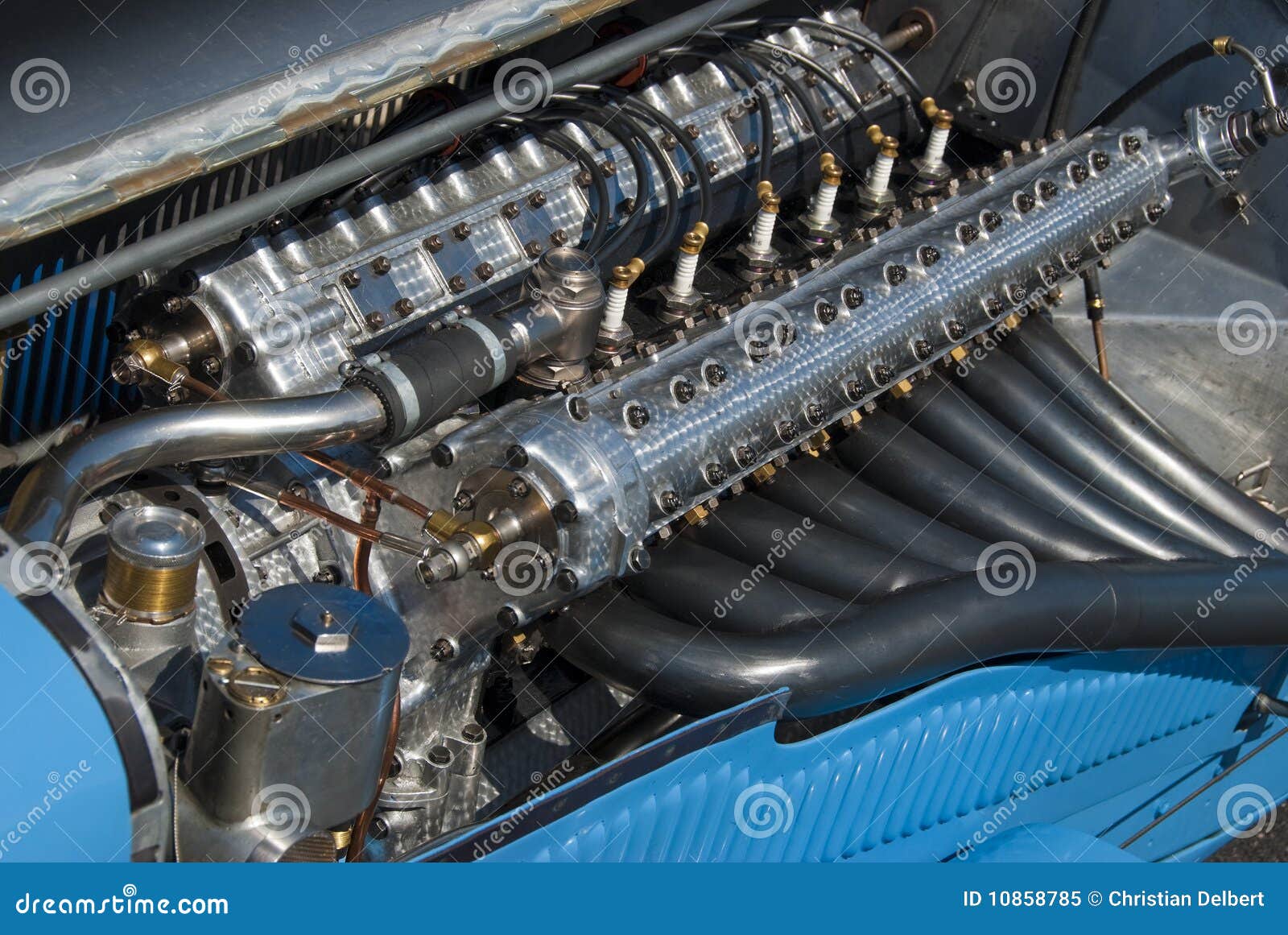 French Delage Racing Engine Stock Image - Image of metal, motor: 10858785